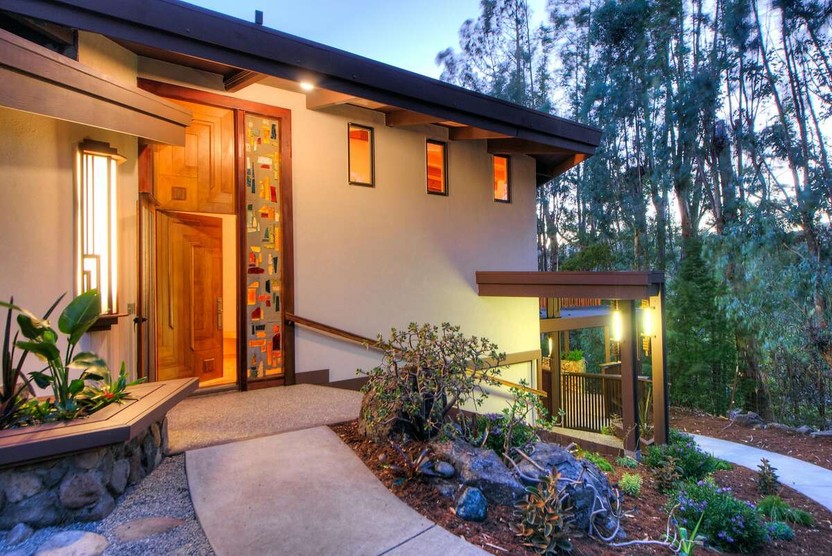 Marin County home designed by Mark Mills hits market