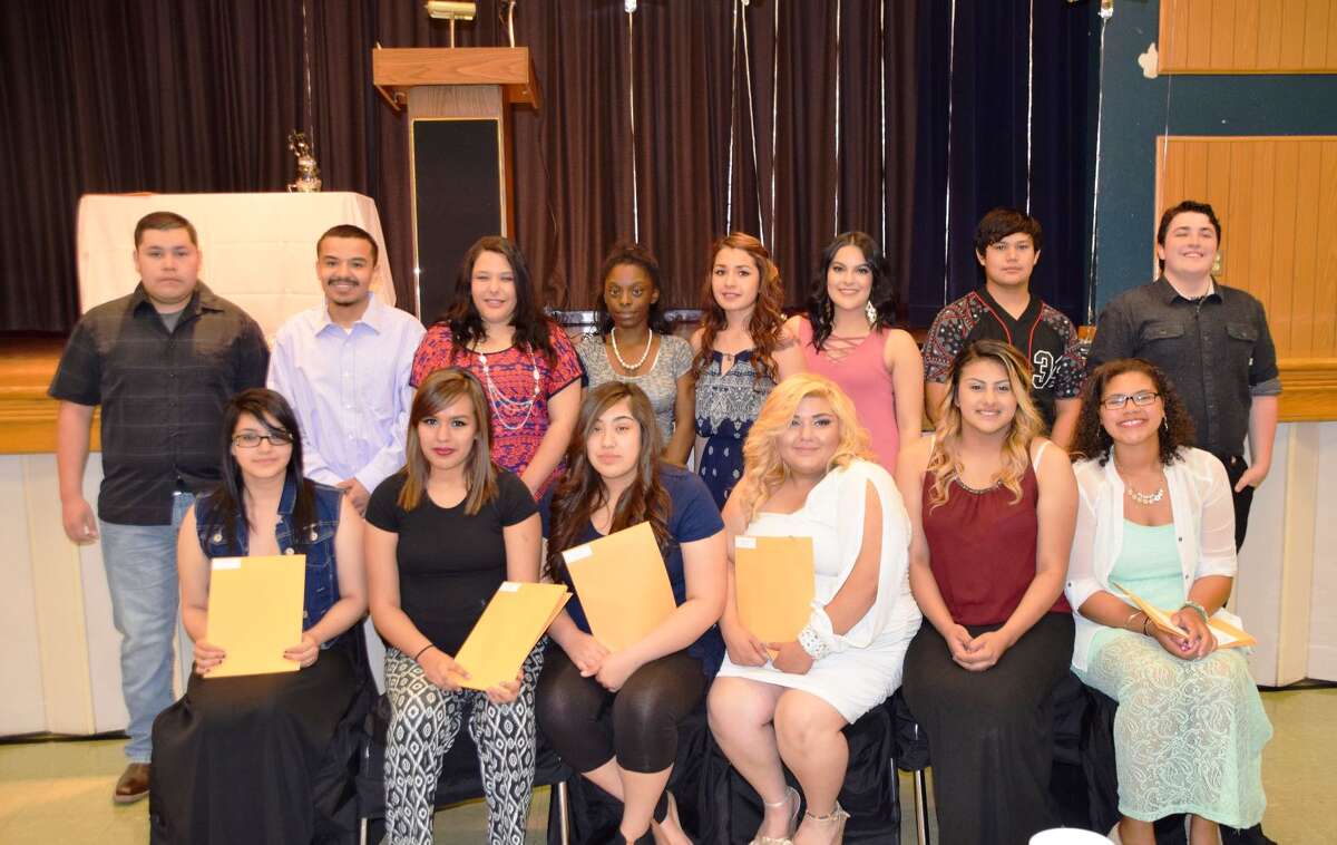 Ash High honors students at Awards Banquet