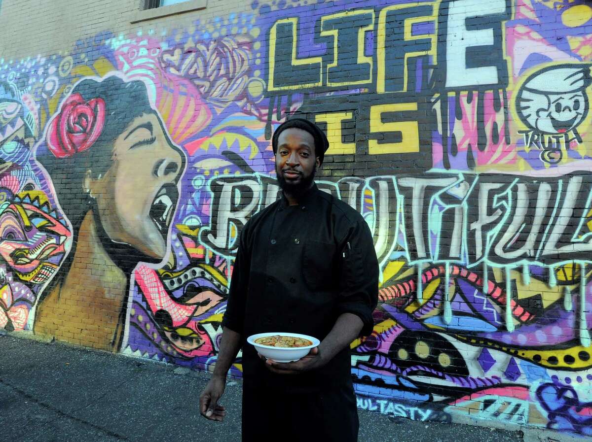 Soul food restaurant opens in Stamford