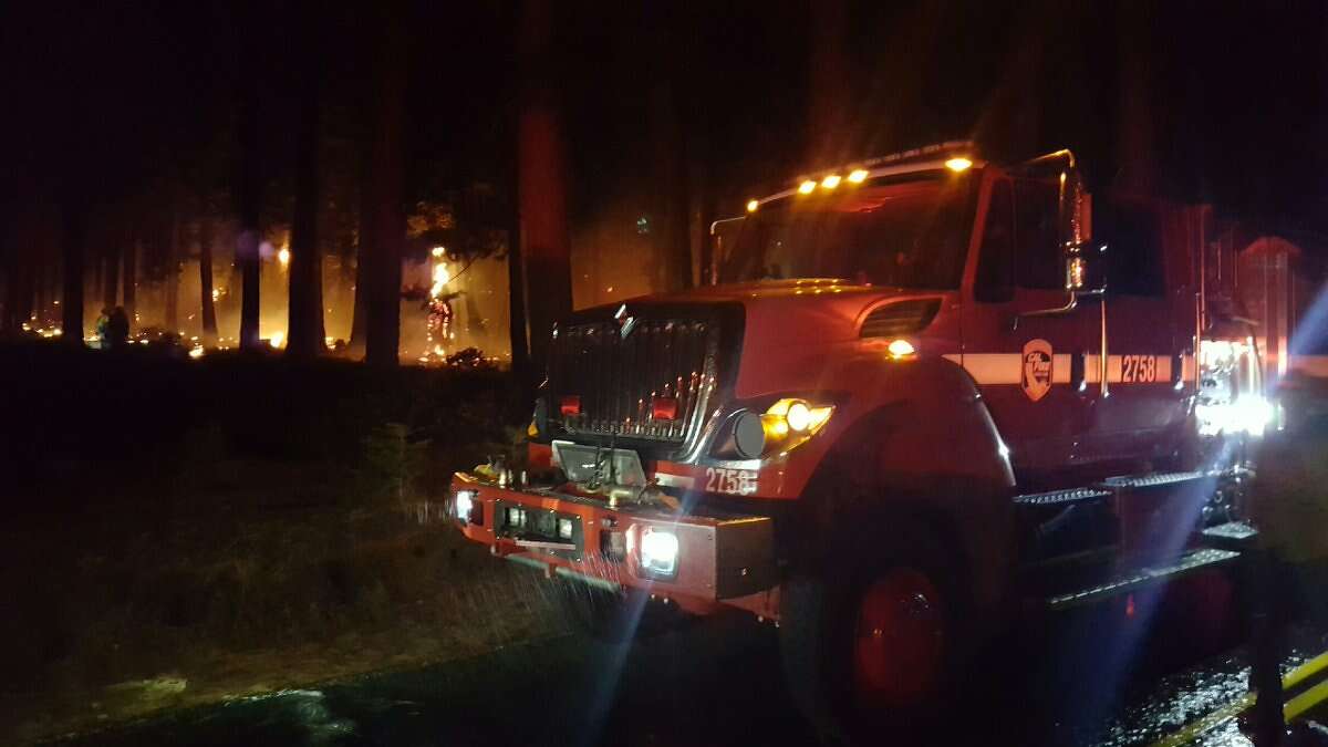 Wildfires burning near Lake Tahoe grow