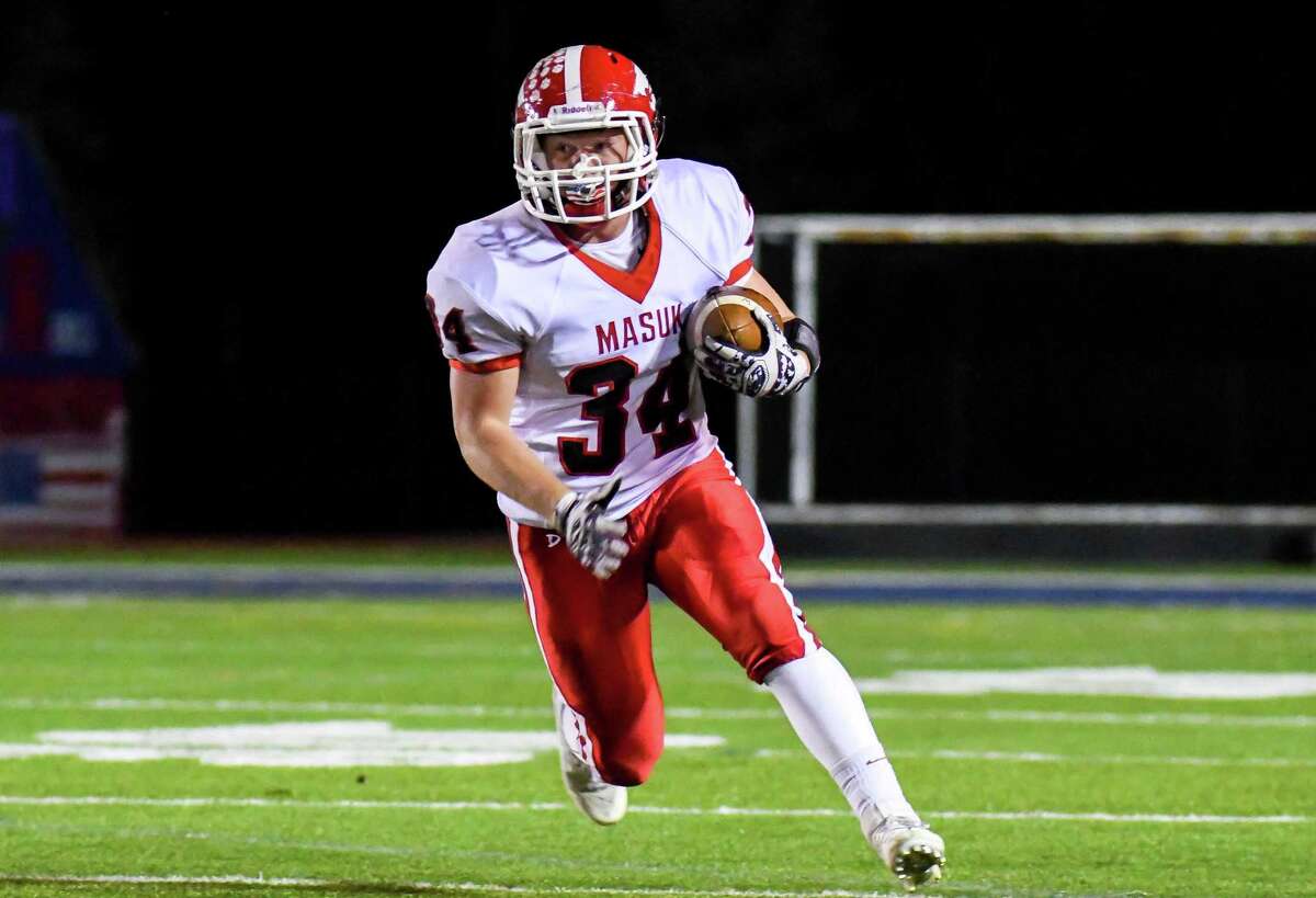 New Fairfield edges Masuk 13-10