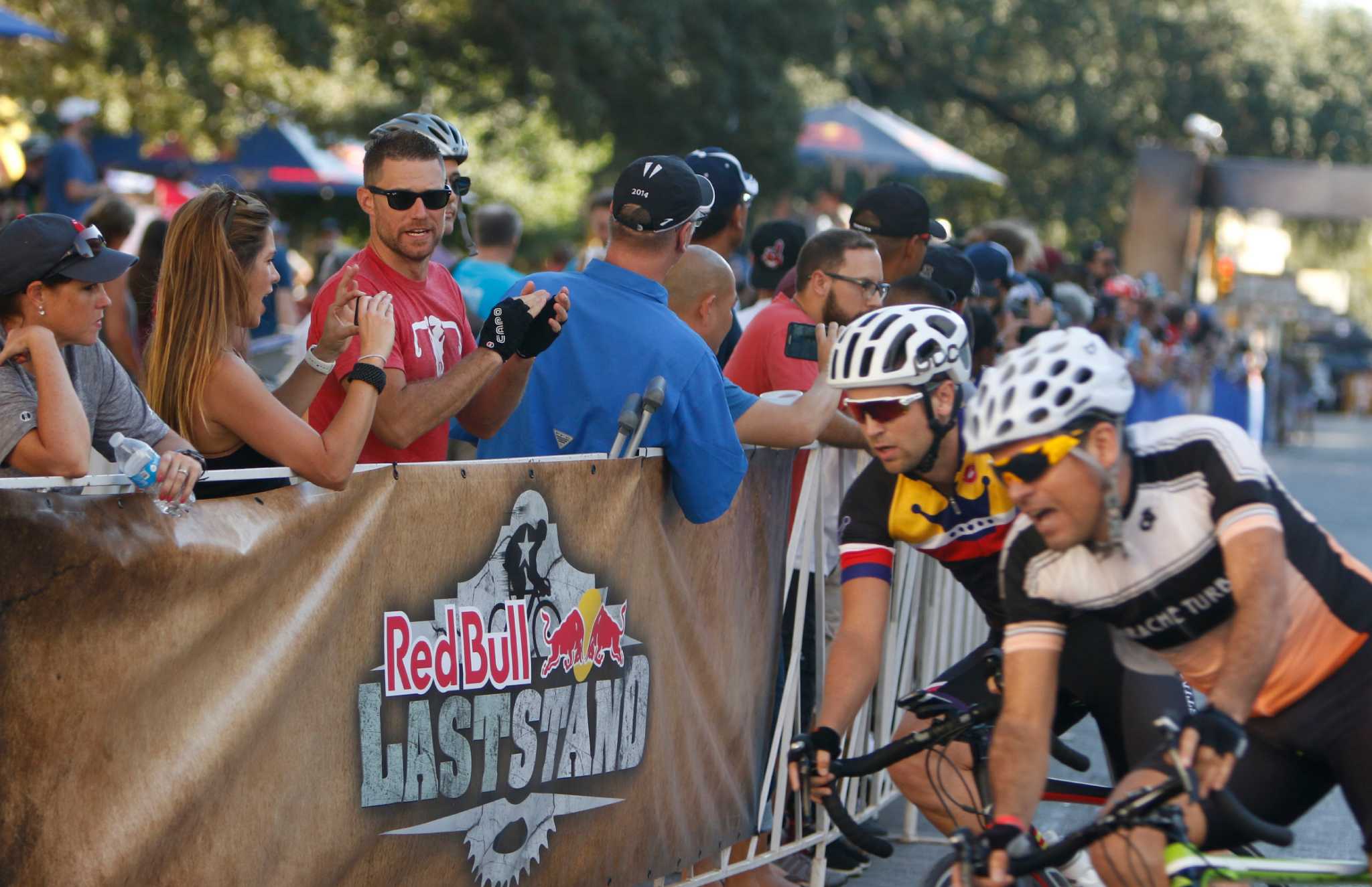 Pair of Texans dominate Red Bull's Last Stand bike race in front of ...