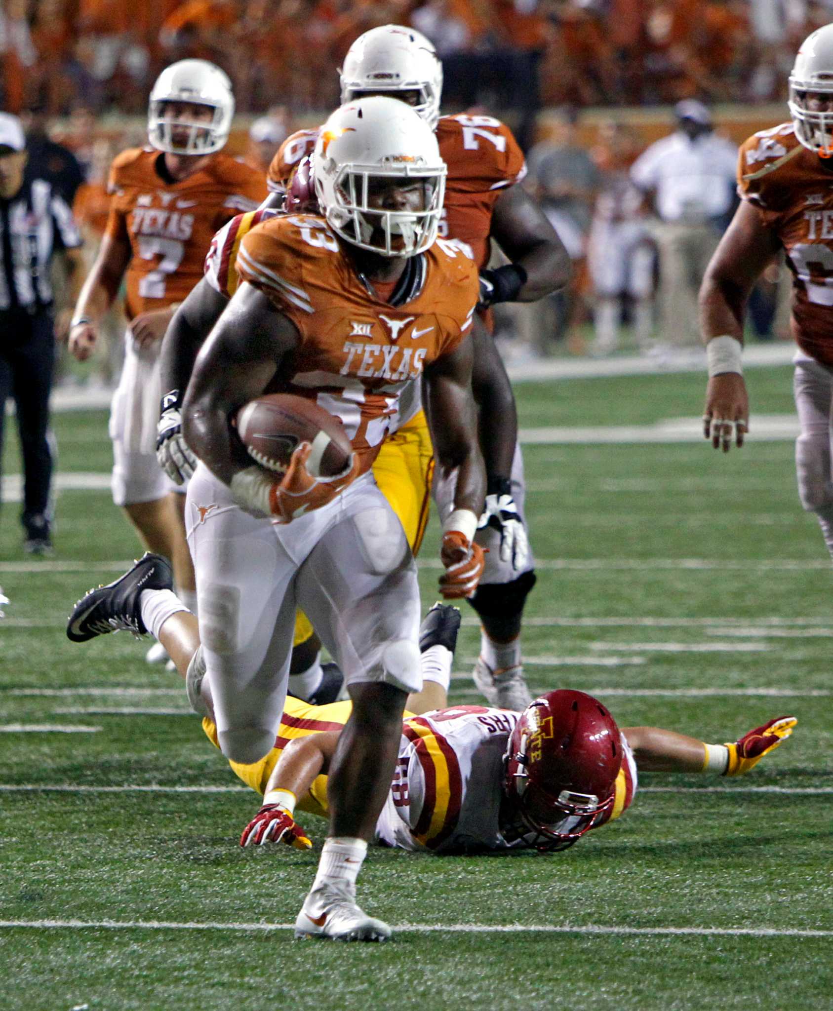 Oct. 15: Texas 27, Iowa State 6