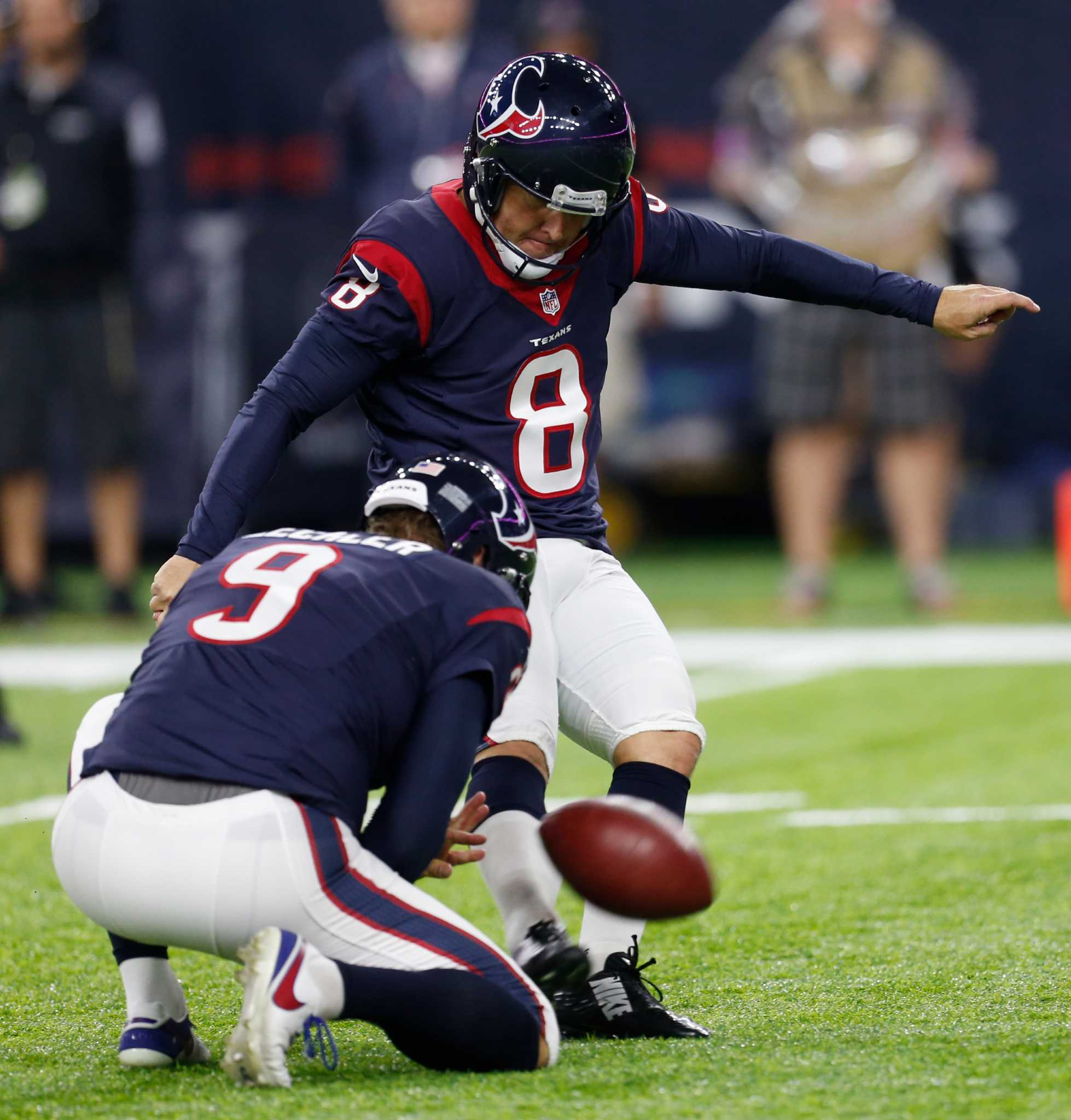 Texans' Nick Novak hits game-winner after missed extra point