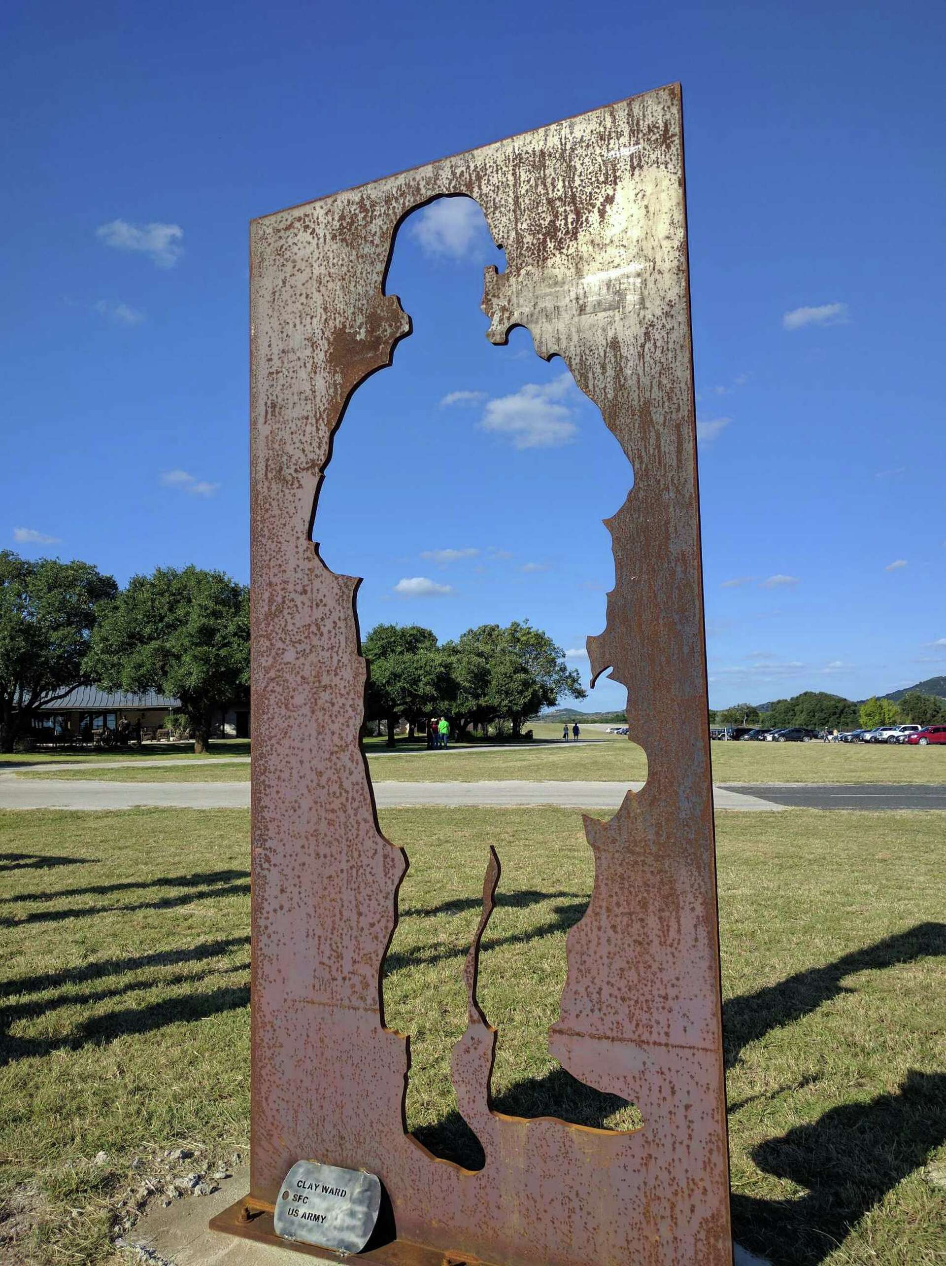 A memorial to veterans dead from suicide rises in Bandera