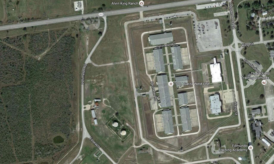 Texas prison officials to begin 1,000 inmate transfers to facilities ...
