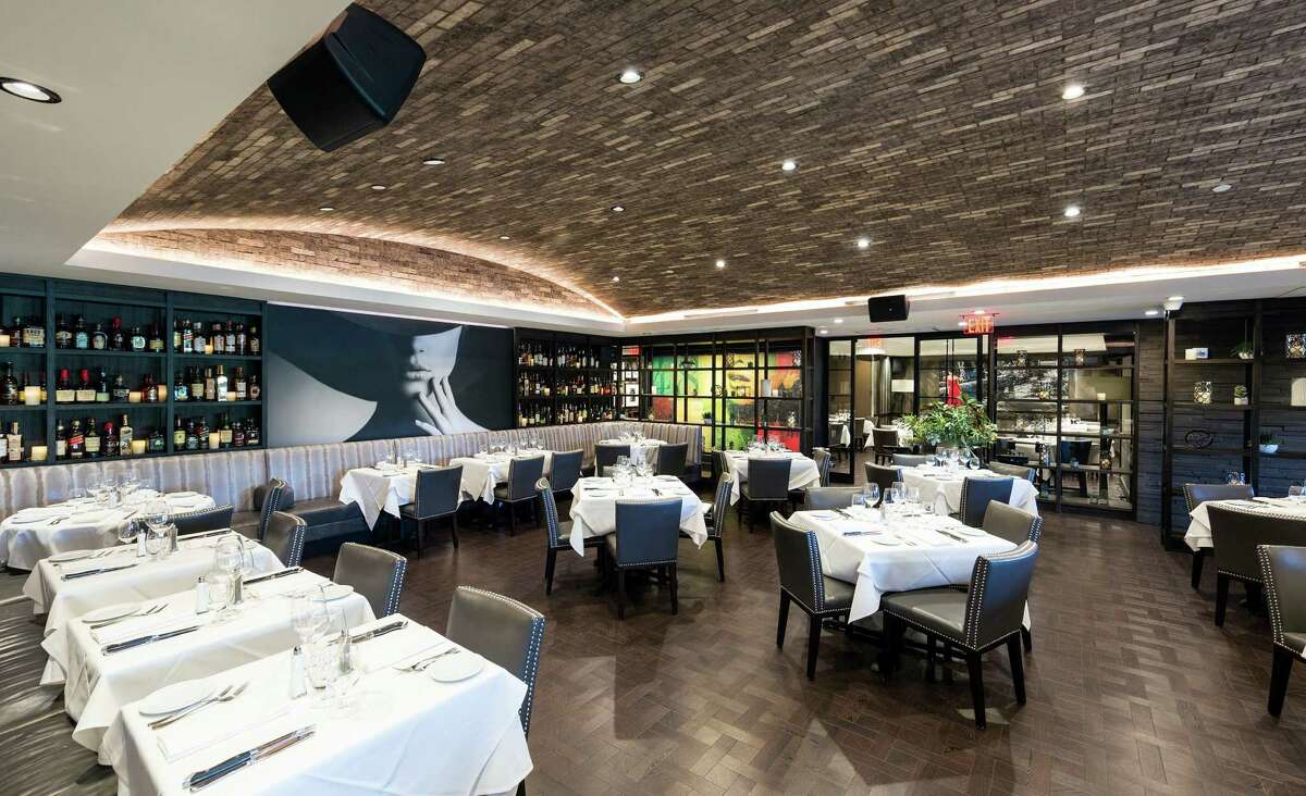 Steak 48 is more sizzle than substance