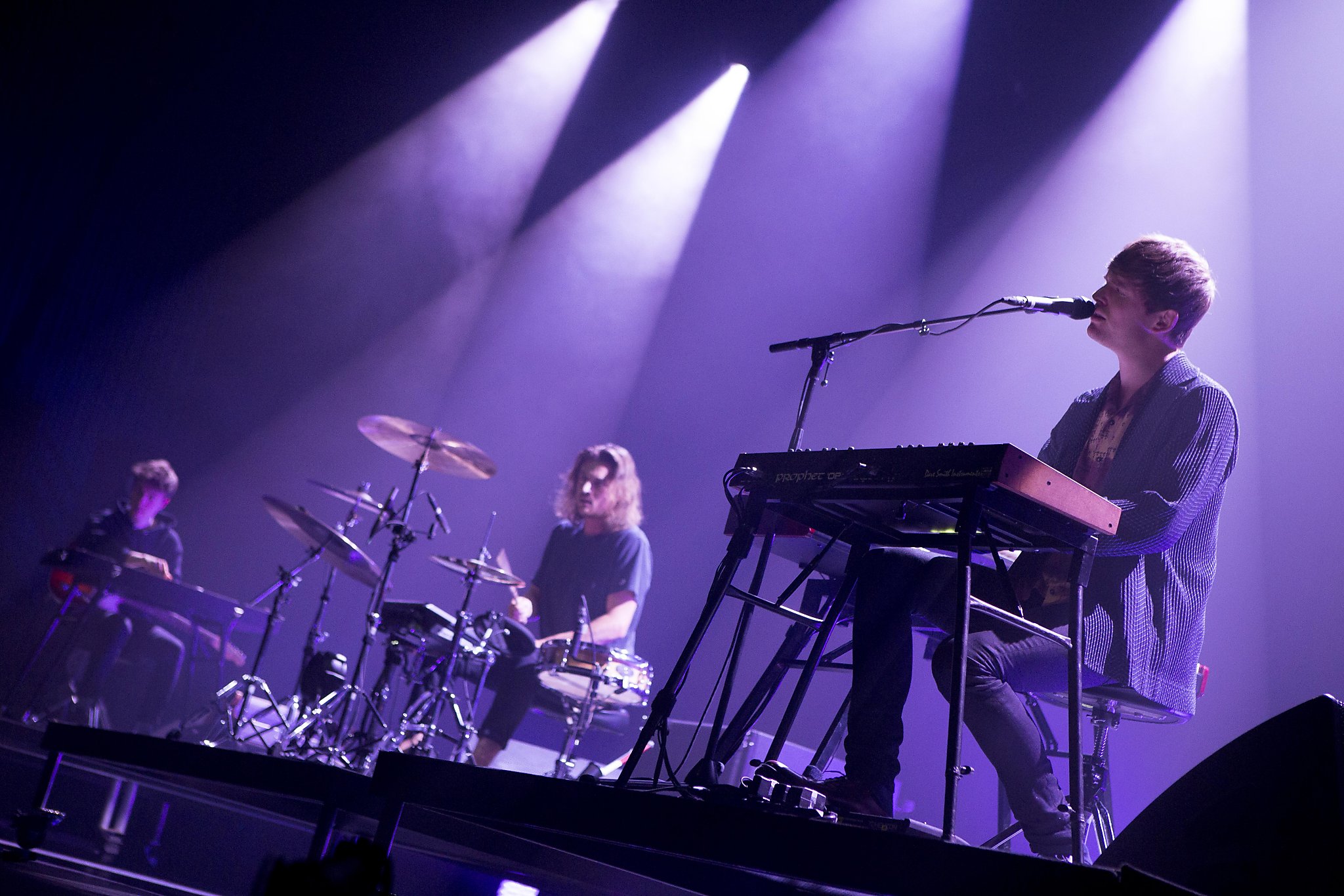 James Blake’s Treasure Island makeup show brings calm after storm