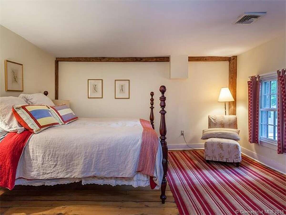 On the market: Actor's picturesque Connecticut colonial estate