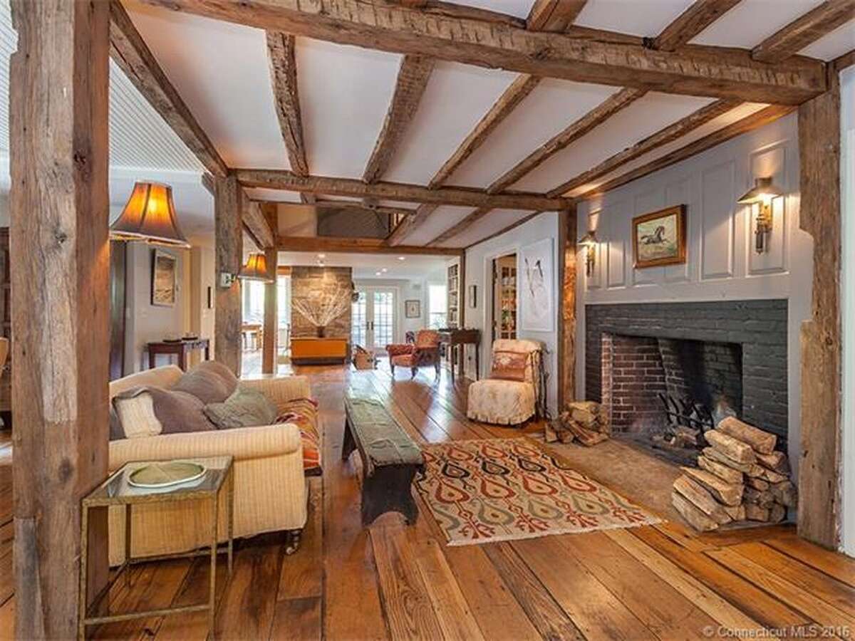 On the market: Actor's picturesque Connecticut colonial estate