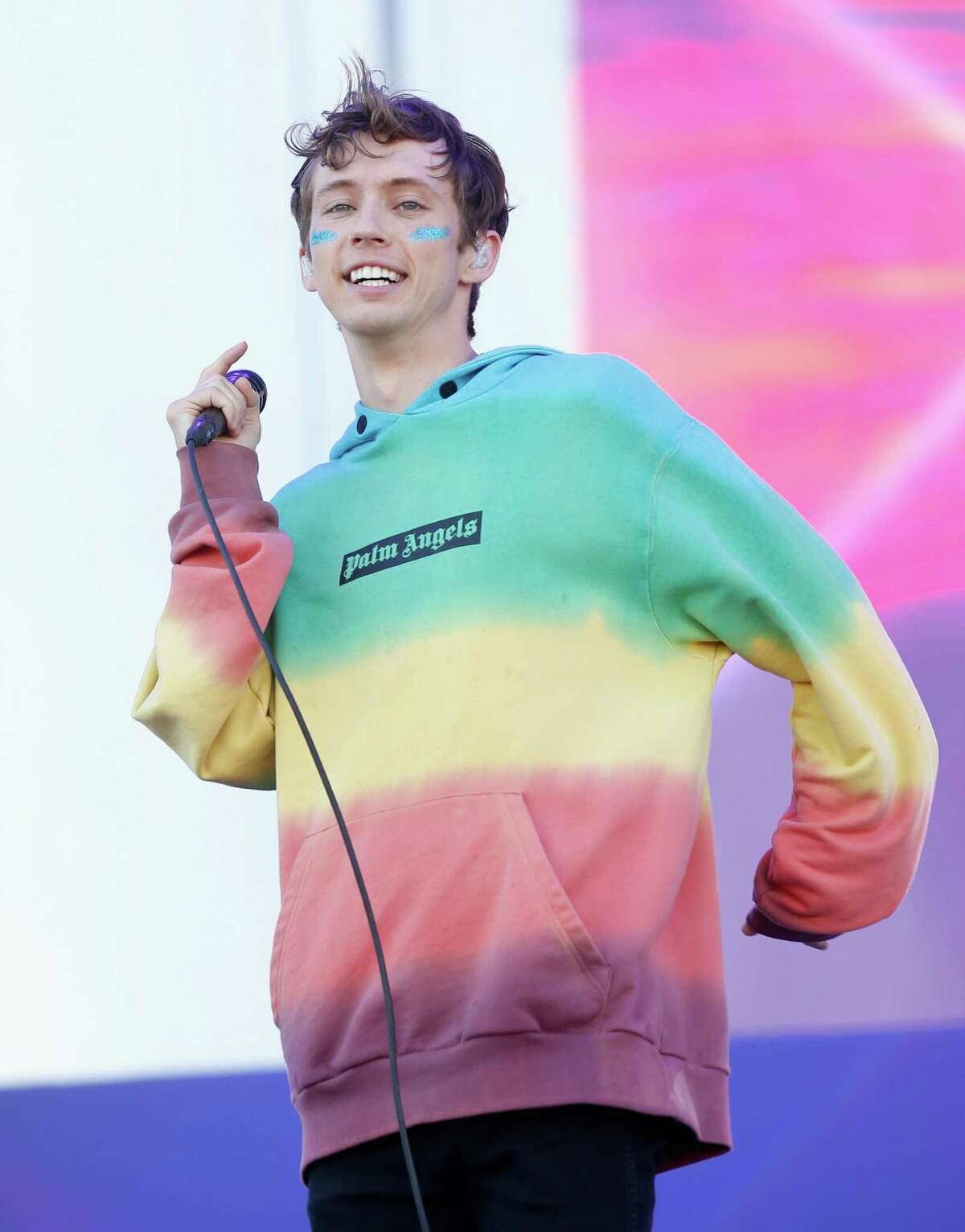 Pop singer Troye Sivan seeks balance as his star keeps rising