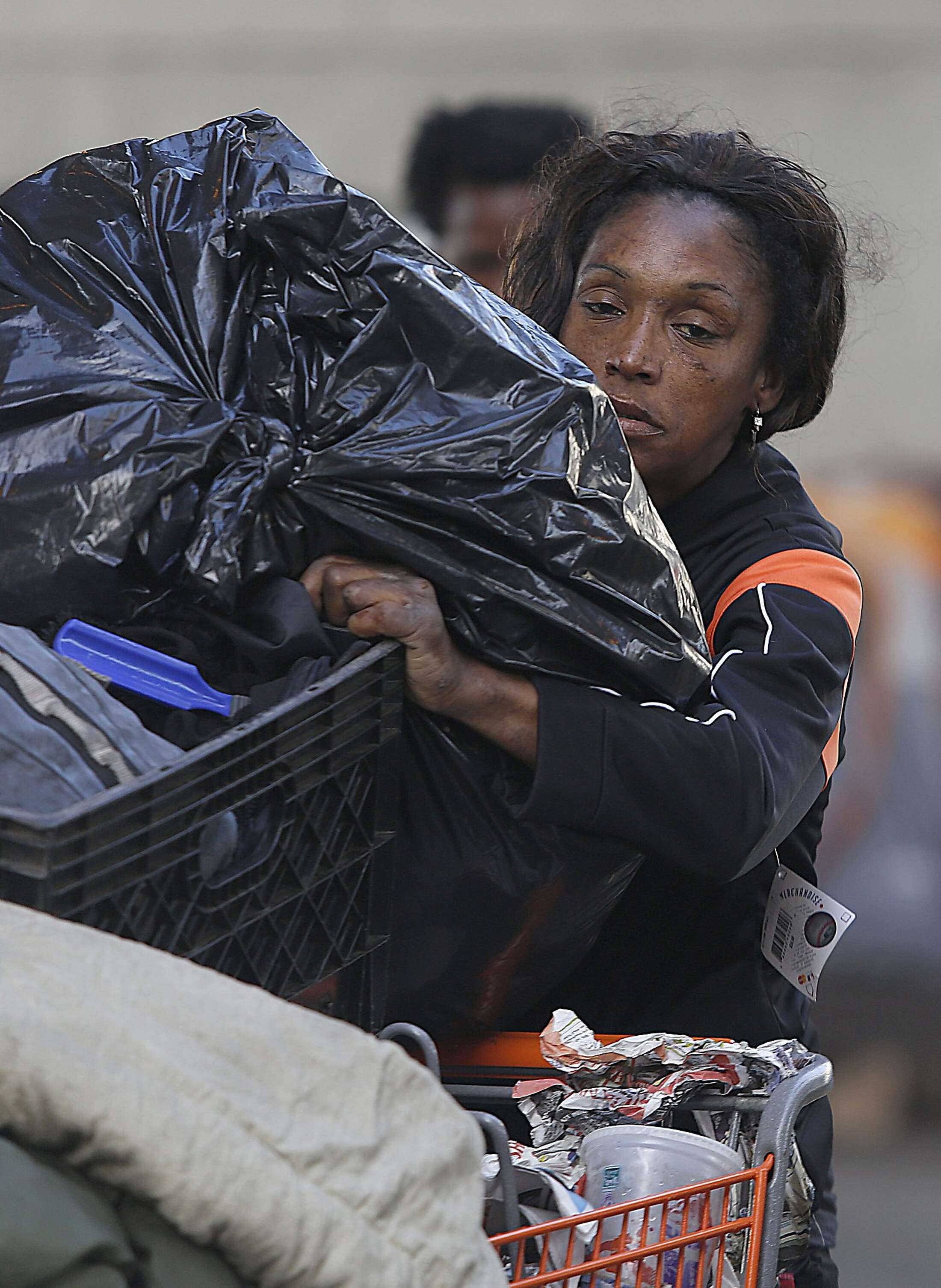 Instead of clearing homeless camps, Oakland is spiffing them up