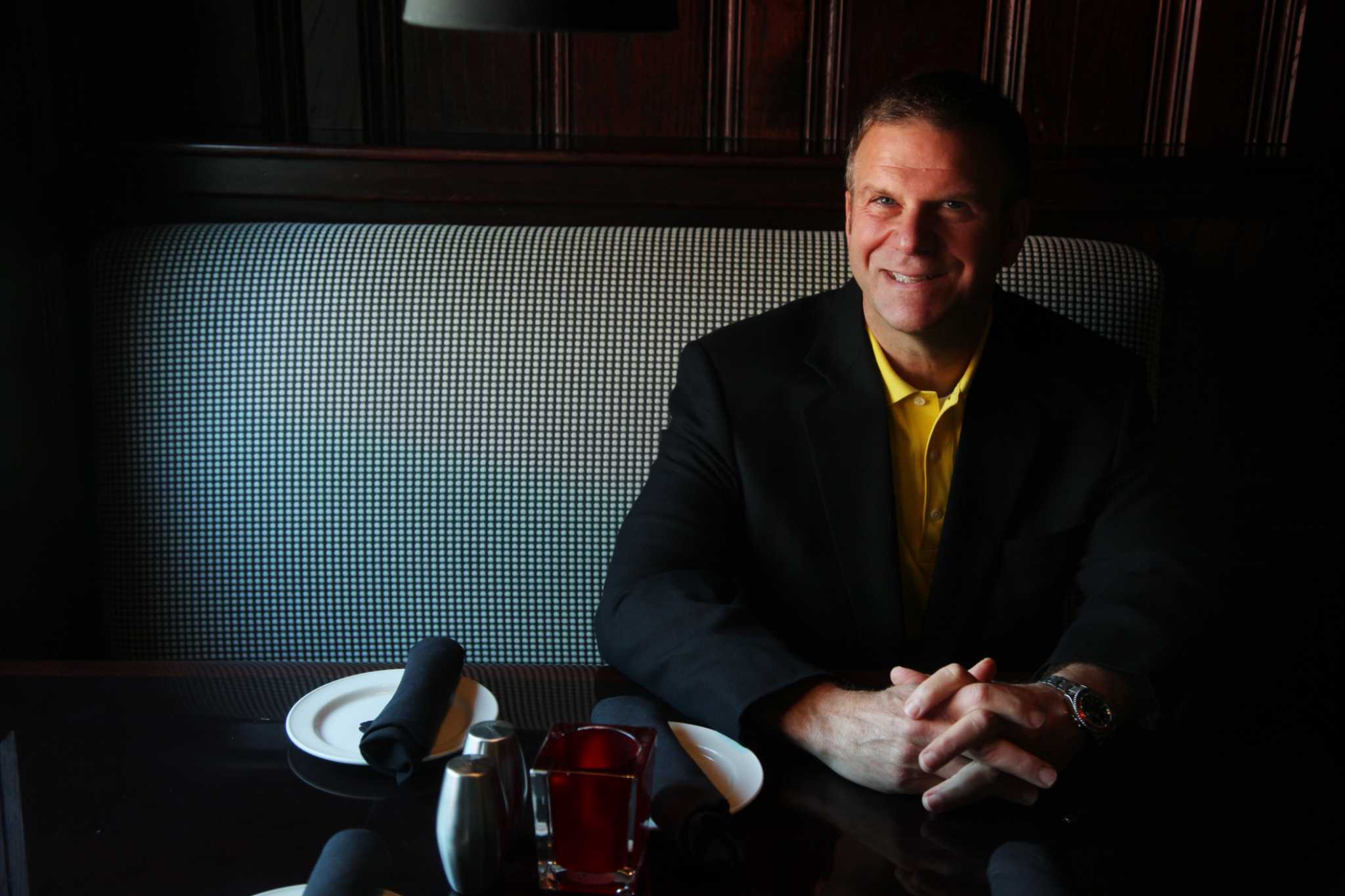 New Rockets owner Tilman Fertitta is helping the family of an employee ...