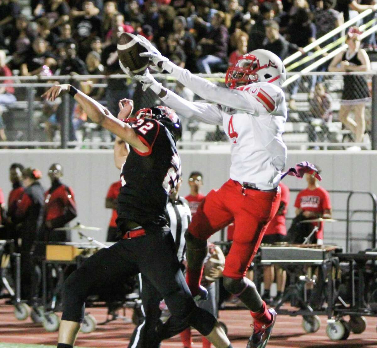 Five TD passes propel Judson to Hammer Bowl win