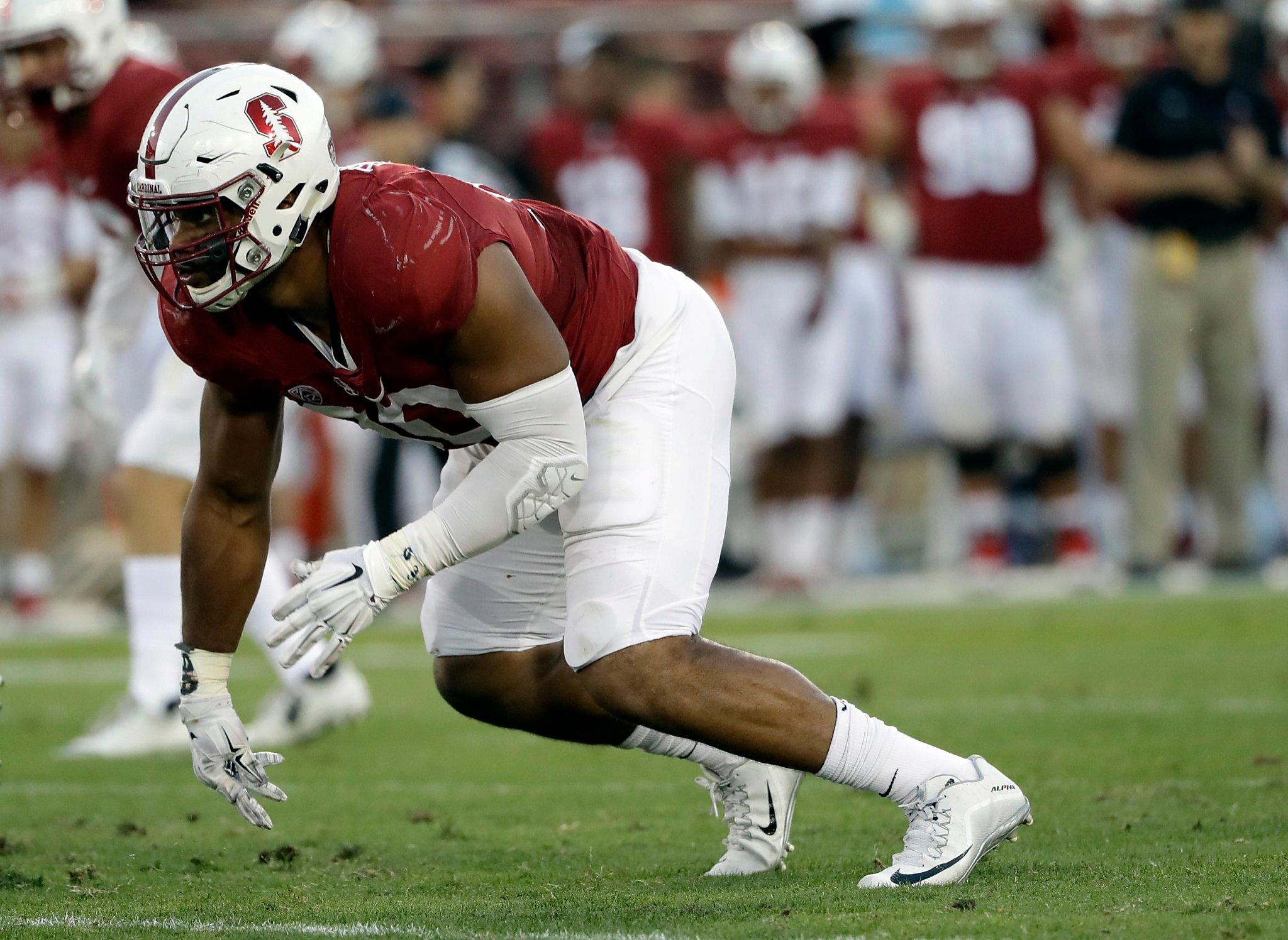 Stanford’s Solomon Thomas is a sack artist and run stuffer