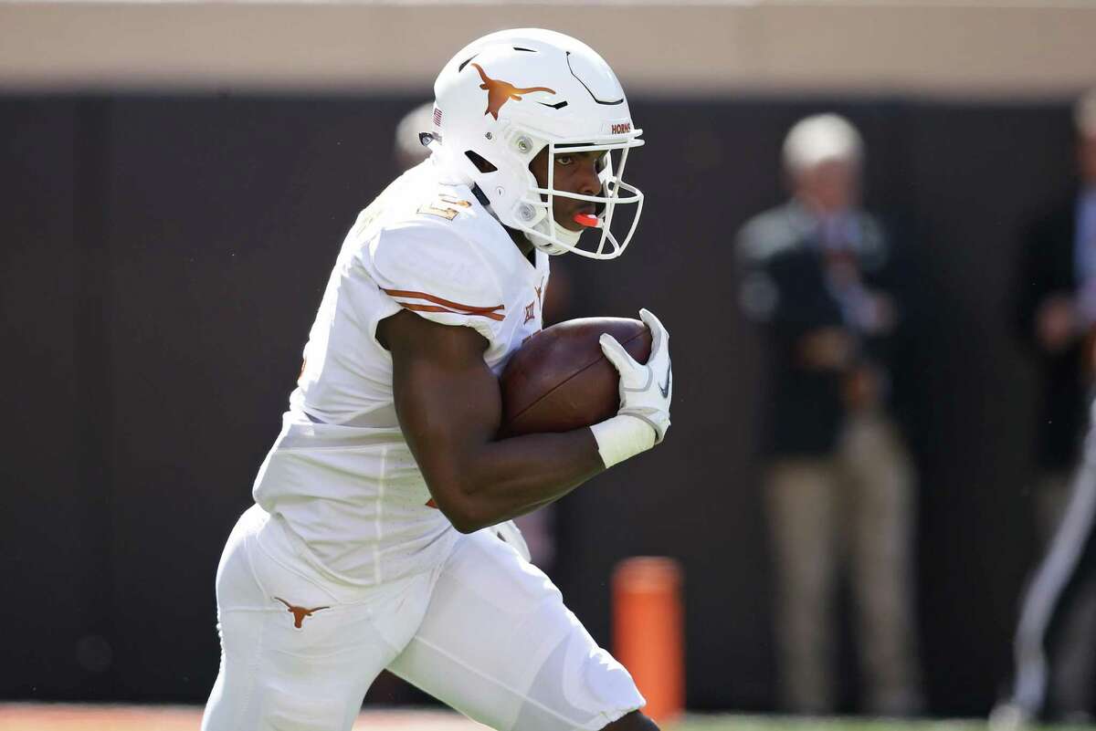 Ex-Baylor recruit Duvernay catching on for Longhorns
