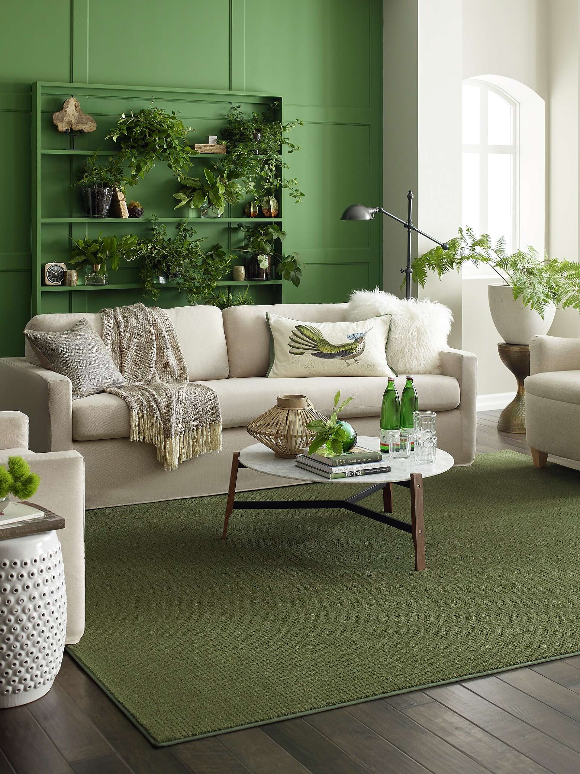 Colors of the year go bold in "Shadow" and "Lush"