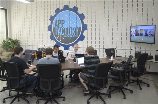 UW-Parkside's App Factory lets students make an app for that