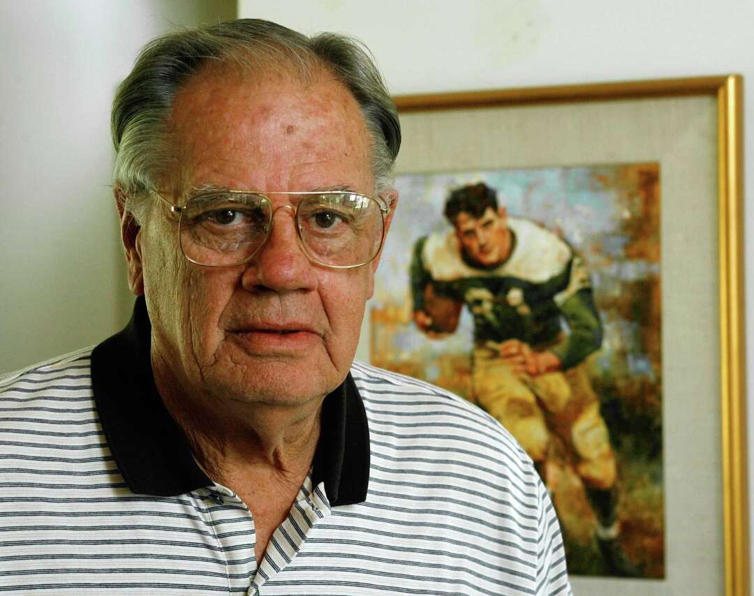 Kenneth Hall, Texas high school football icon, dies