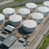 Amazon hiring 2,500 people for Houston fulfillment center - Houston ...