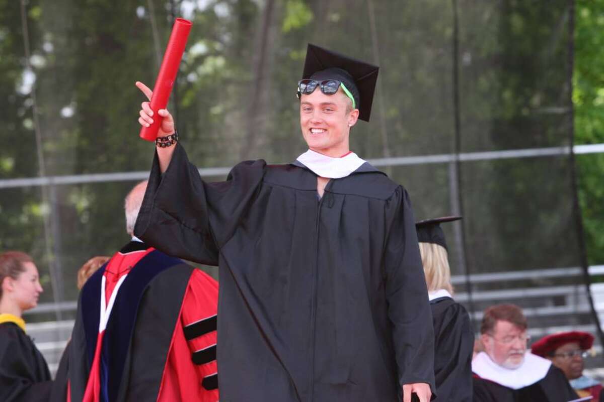 Classmate who gave of himself applauded at SHU graduation