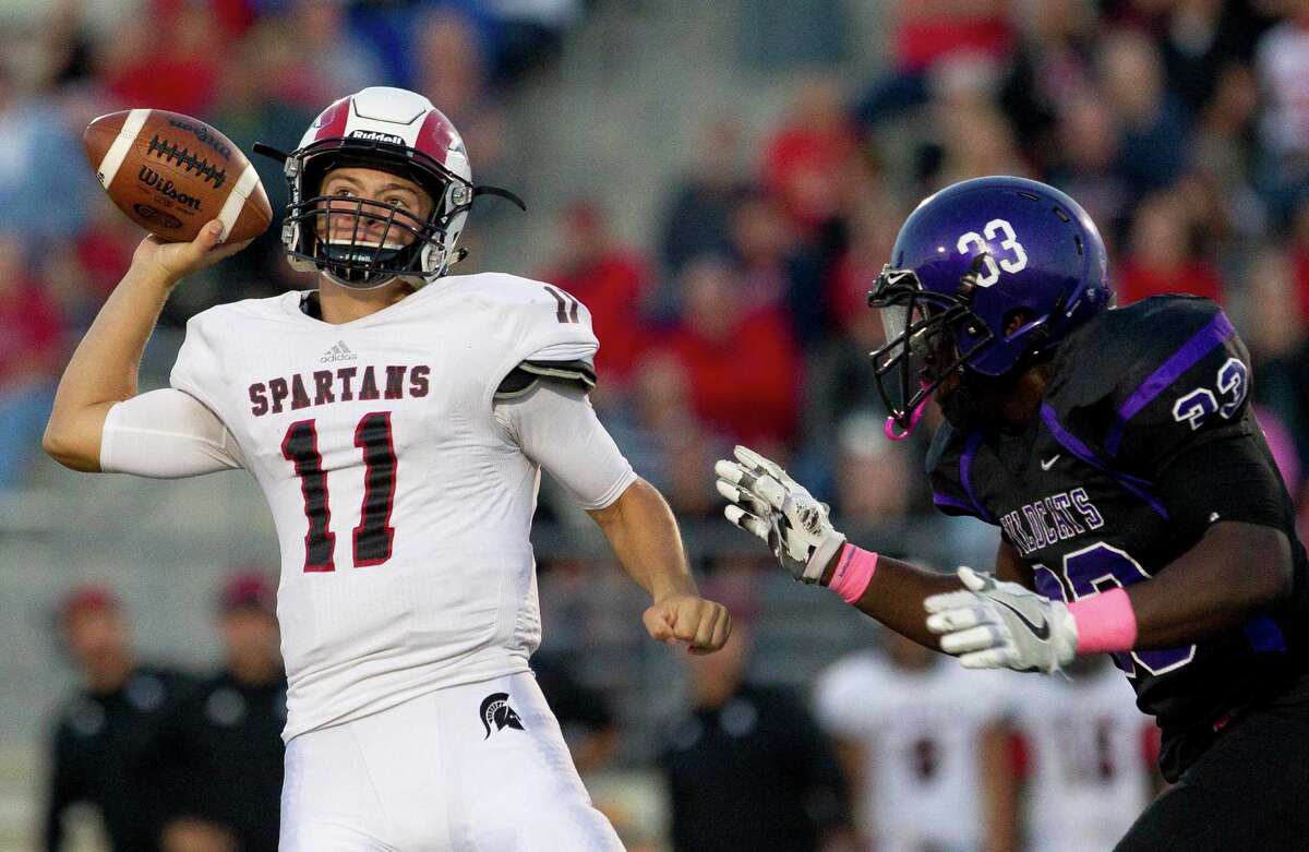 FOOTBALL: Porter takes down Humble, enters Battle Line on 59 unbeaten