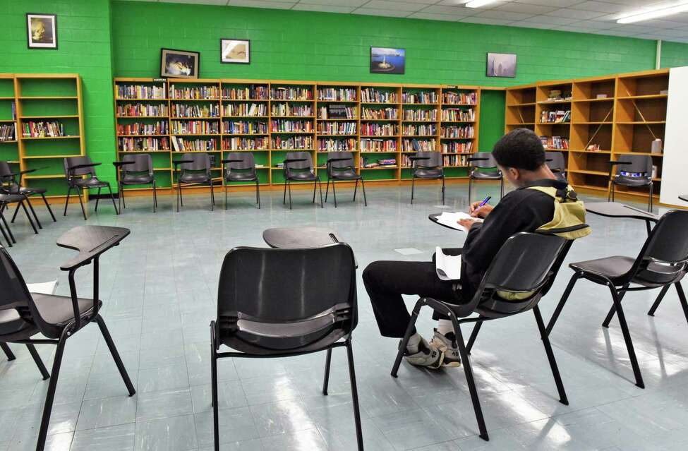 Albany's Green Tech High spreads it wings