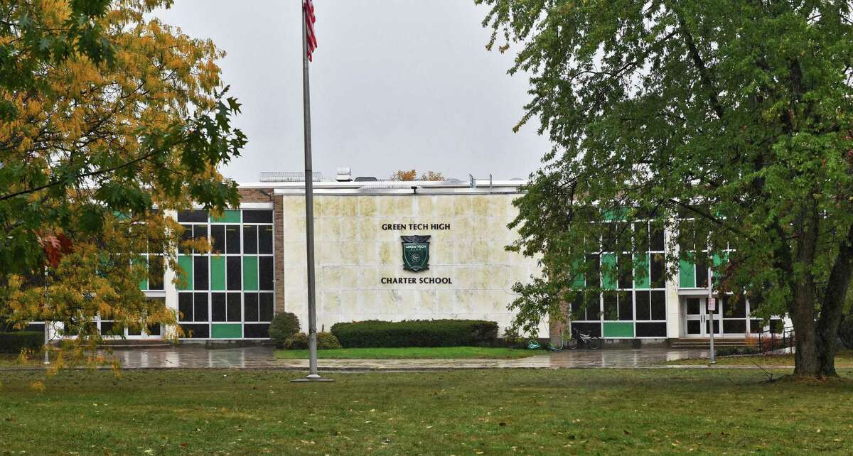 Albany's Green Tech High spreads it wings