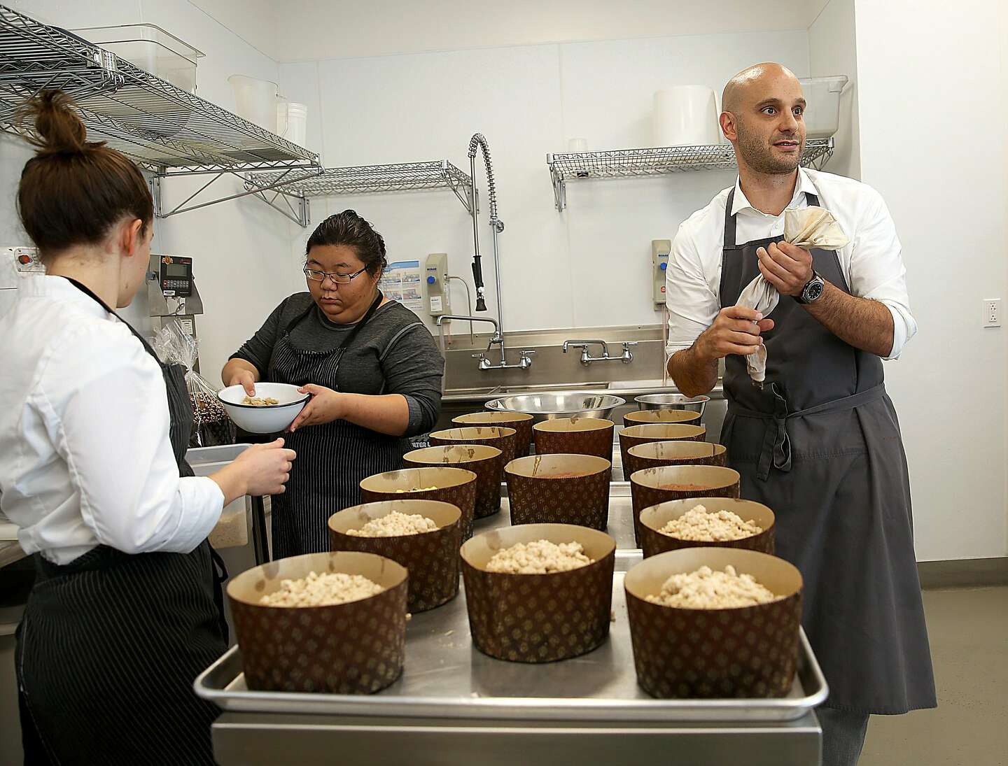 How Roy Shvartzapel is revolutionizing panettone