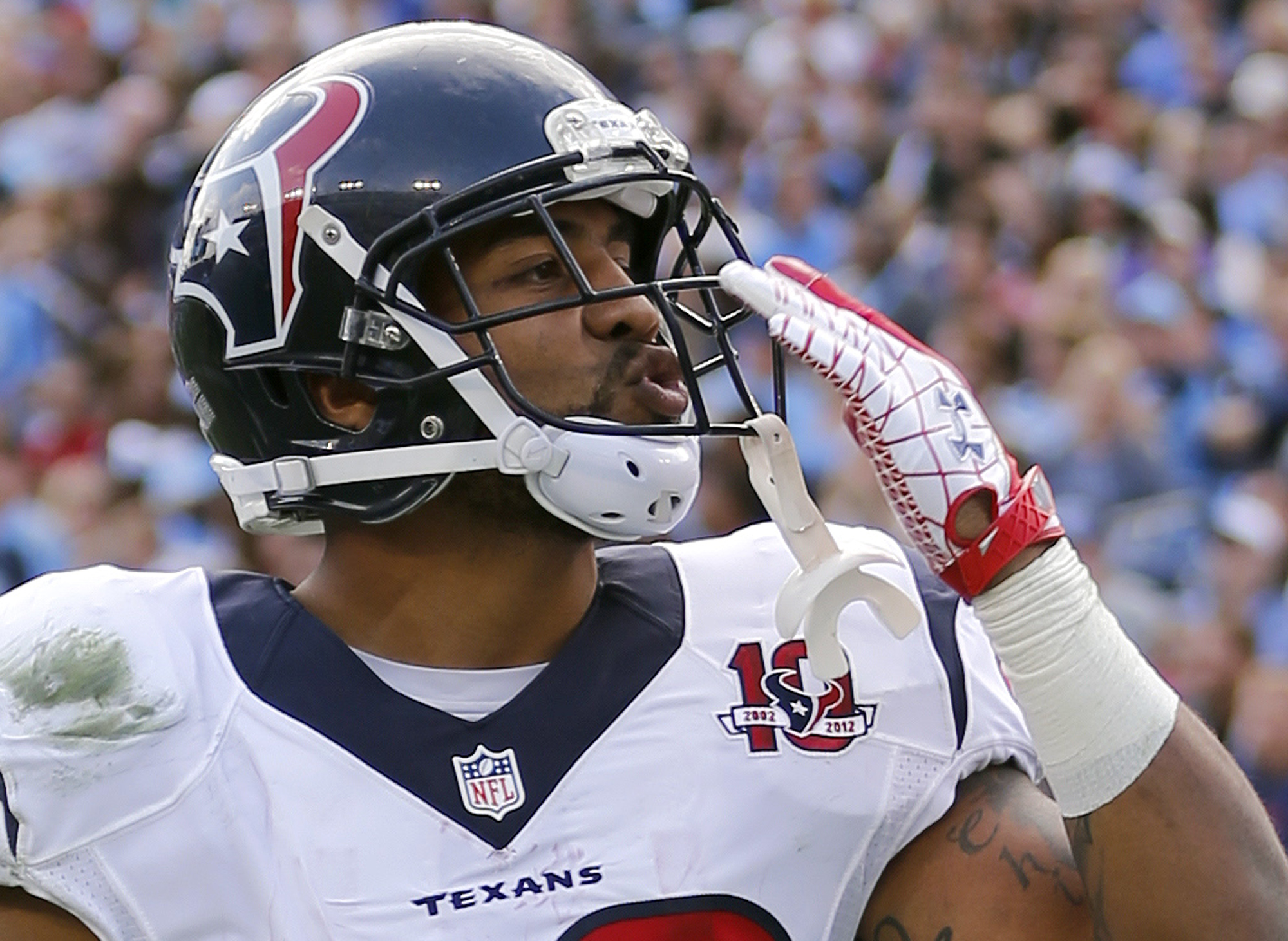 Ex-Texans star Arian Foster retires from NFL