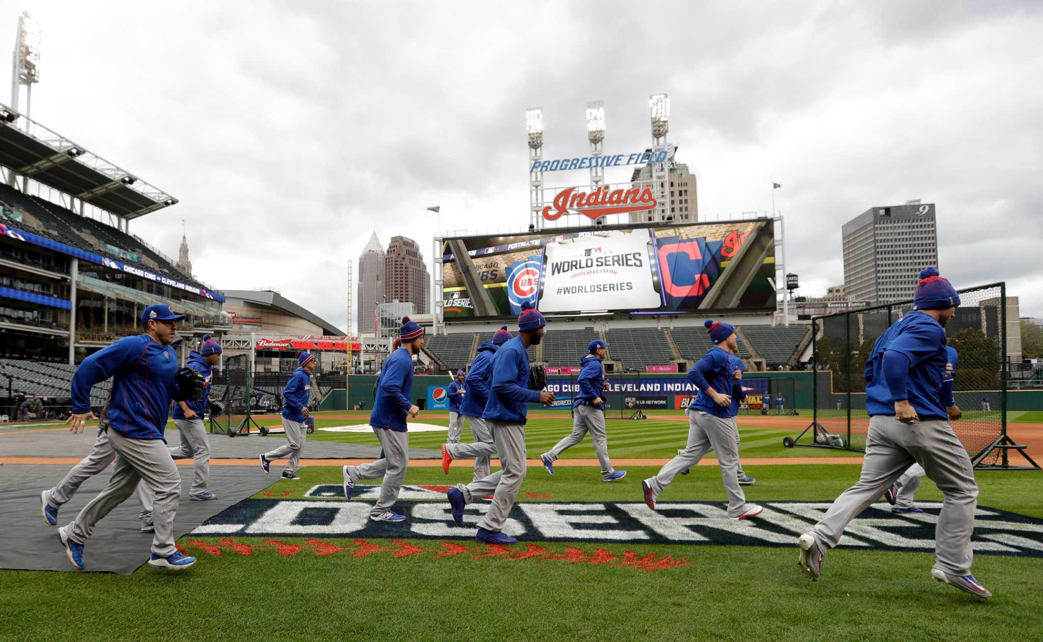 Lovable losers Cubs, Indians meet in World Series