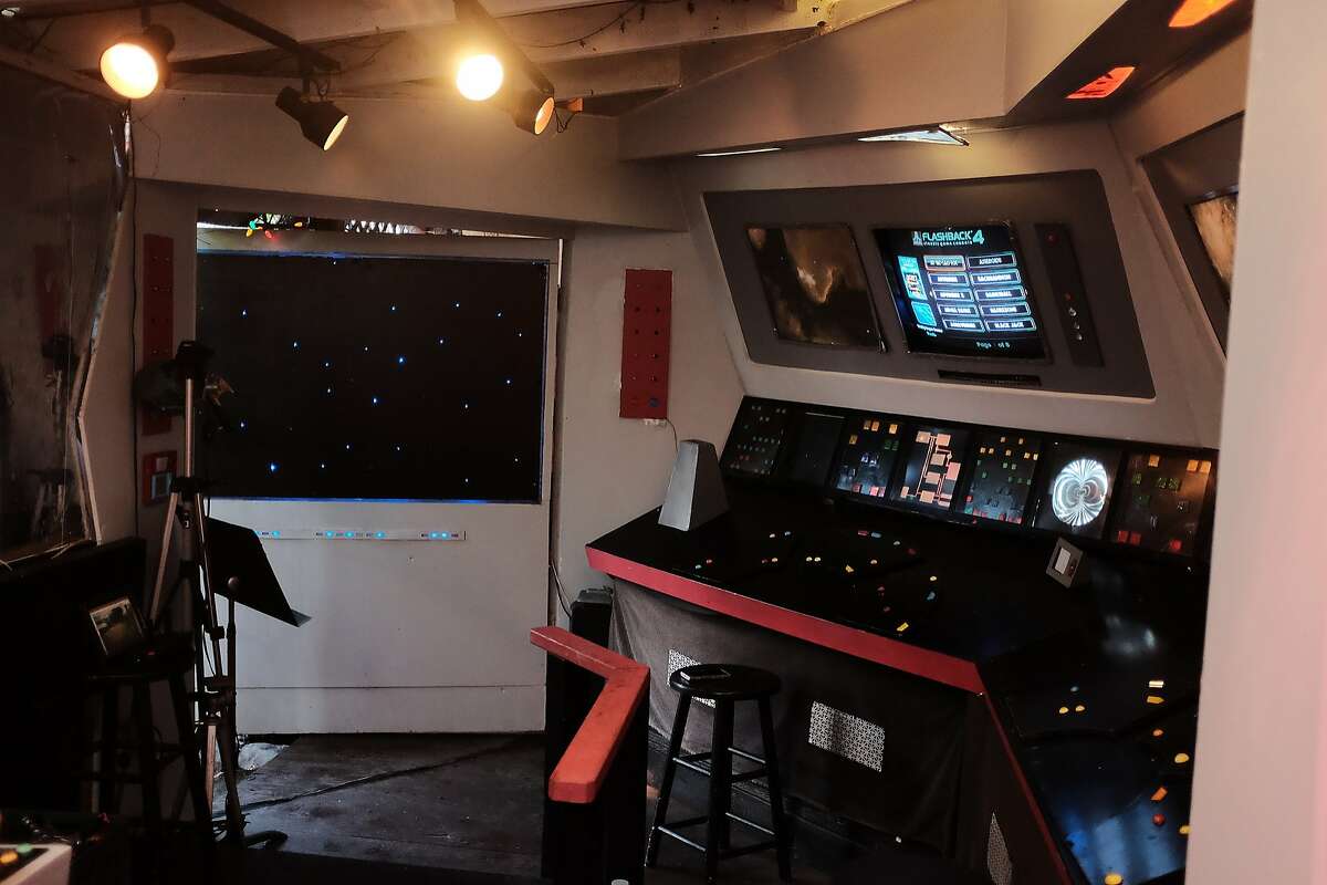 The real James T. Kirk built the bridge of the Enterprise — in the ...