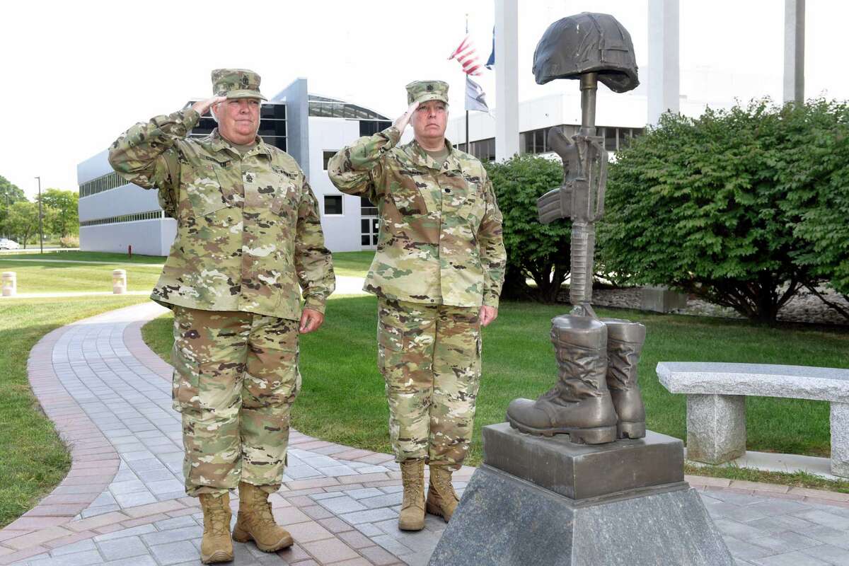 Women Who Serve: LTC Lynn Currier and MSG Lisa Currier