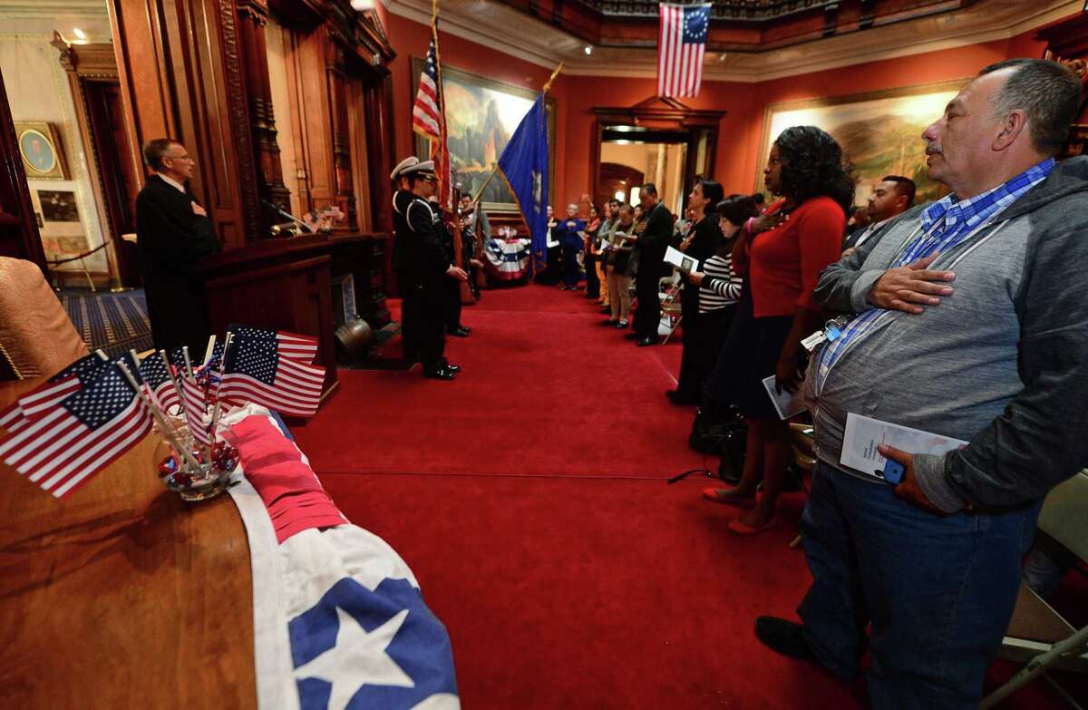 20 take Oath of Allegiance at Norwalk citizenship ceremony