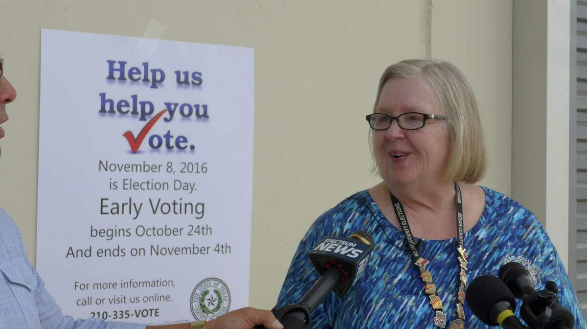 After records set on first day of early voting, bigger turnouts seen on ...