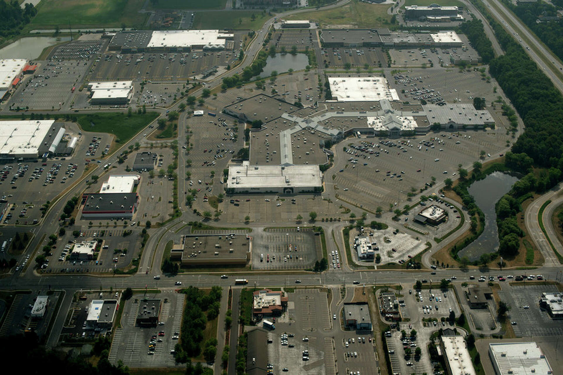 Midland Mall defaults on a $31.9 million loan