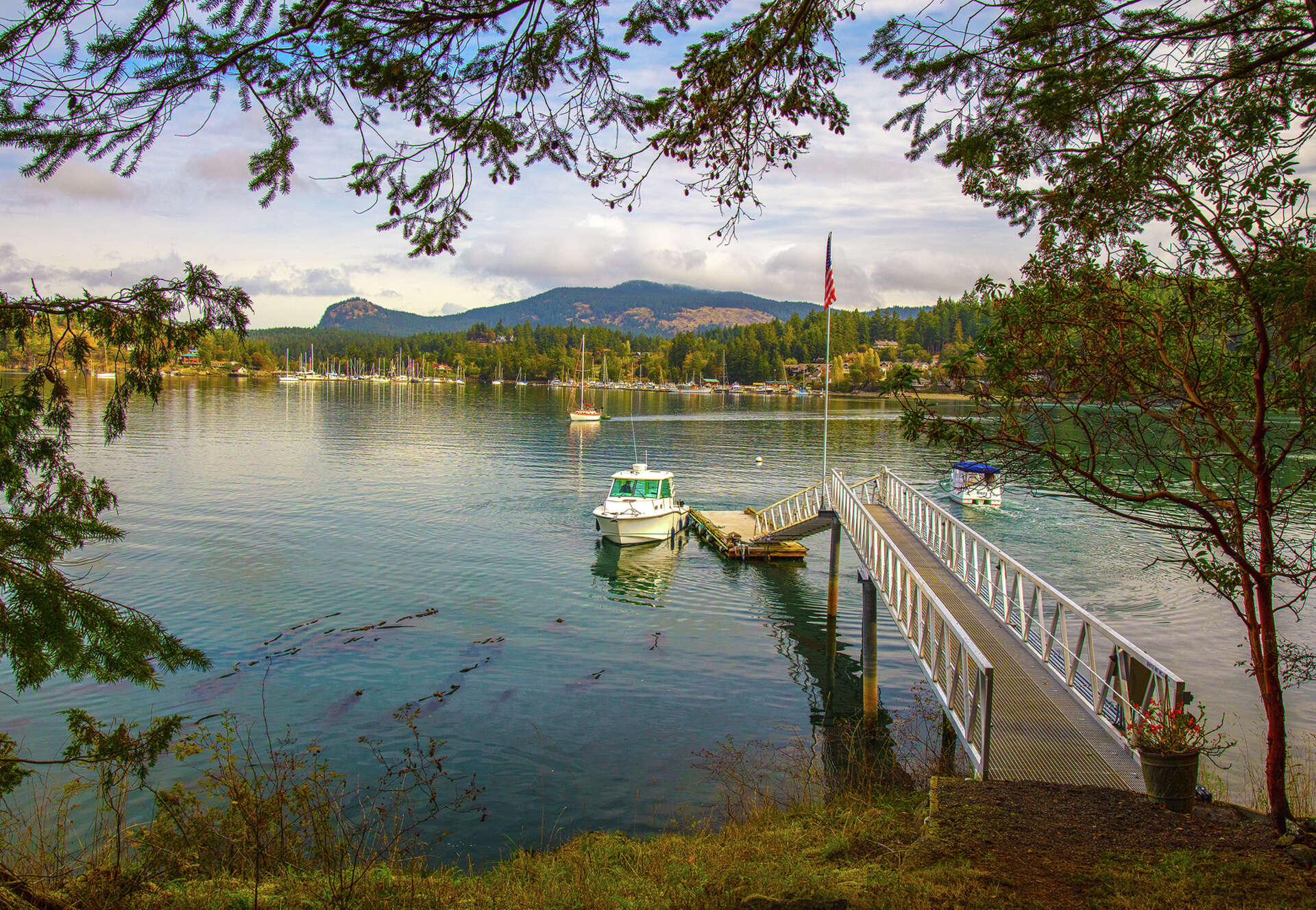 Gene Hackman's former private San Juan Island up for sale