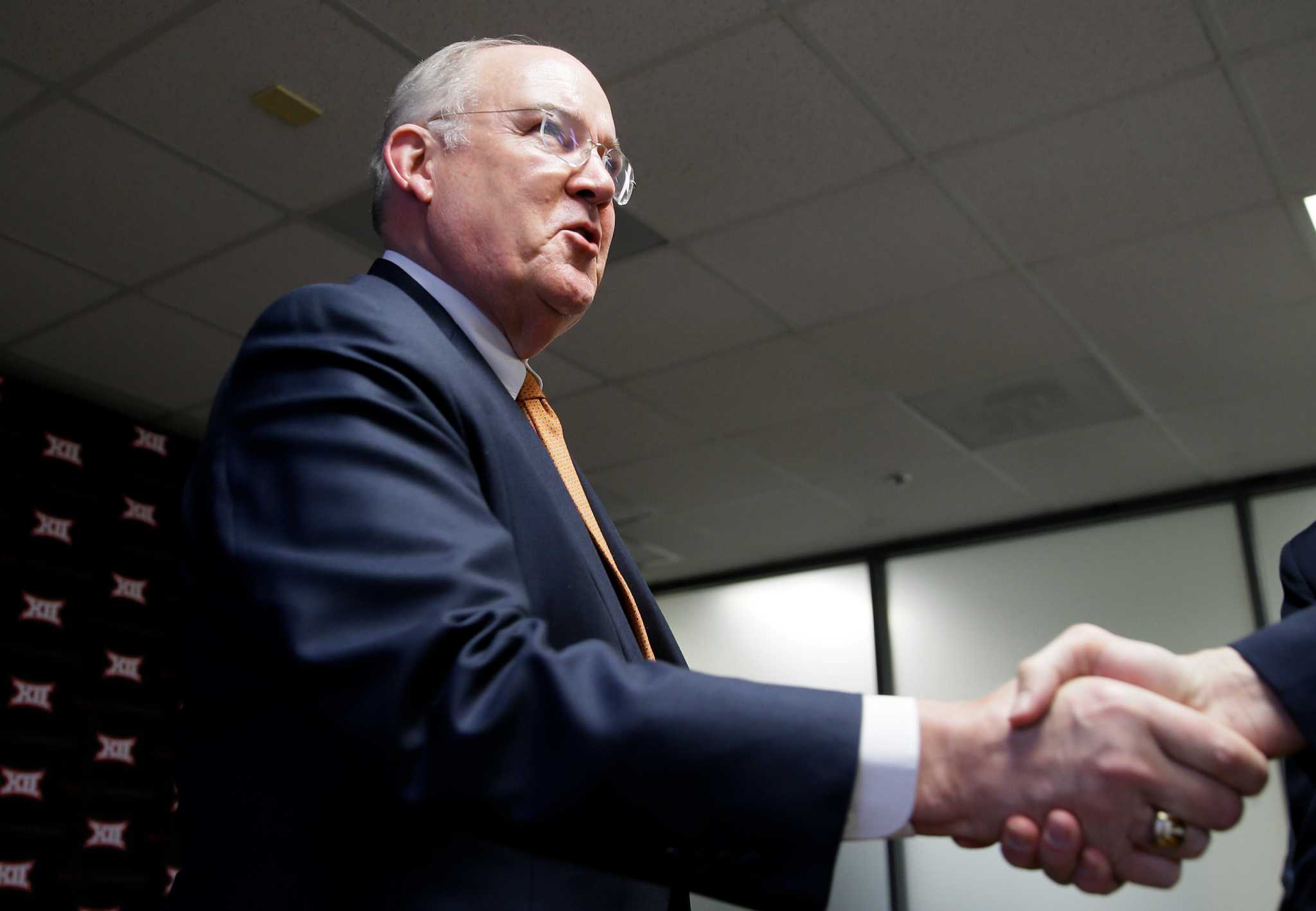 For Charlie Strong, UT athletic director's support only means so much