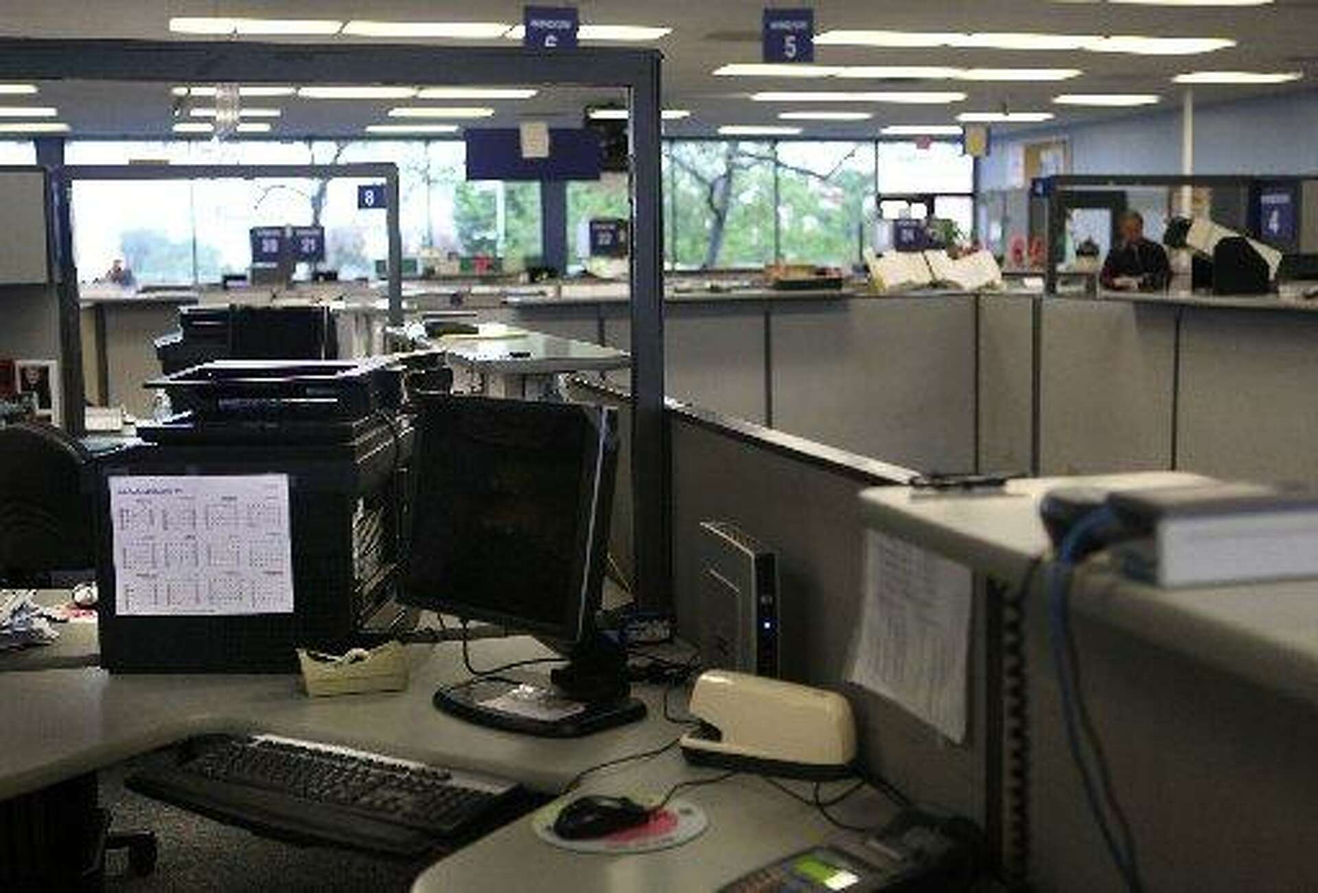 'Secret' DMV office serves California lawmakers, Capitol staffers