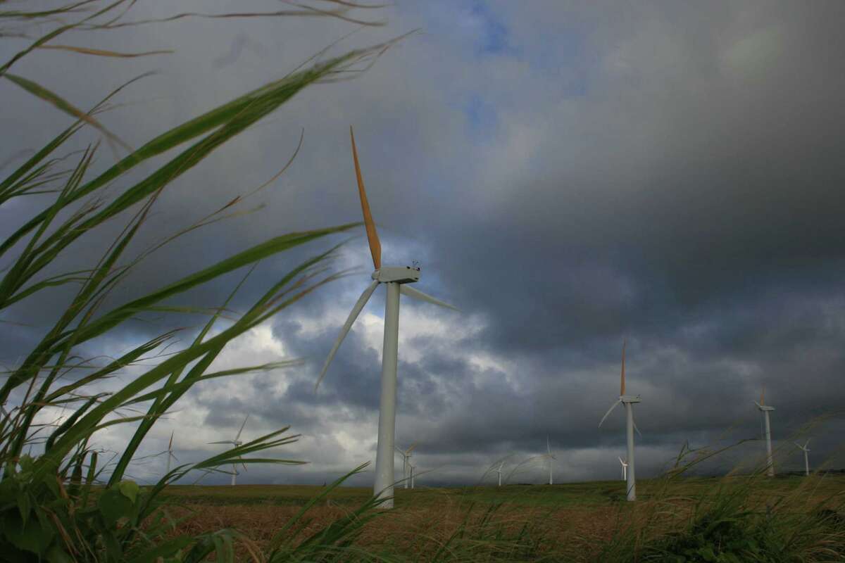 Renewable power grows quickly worldwide