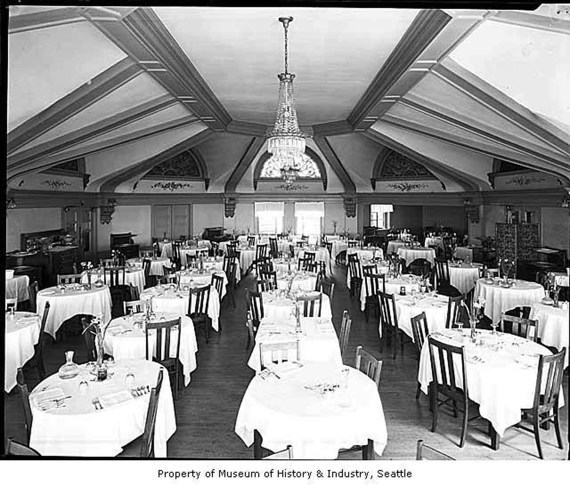 110 years ago: Seattle's oldest (and most haunted) hotel opens