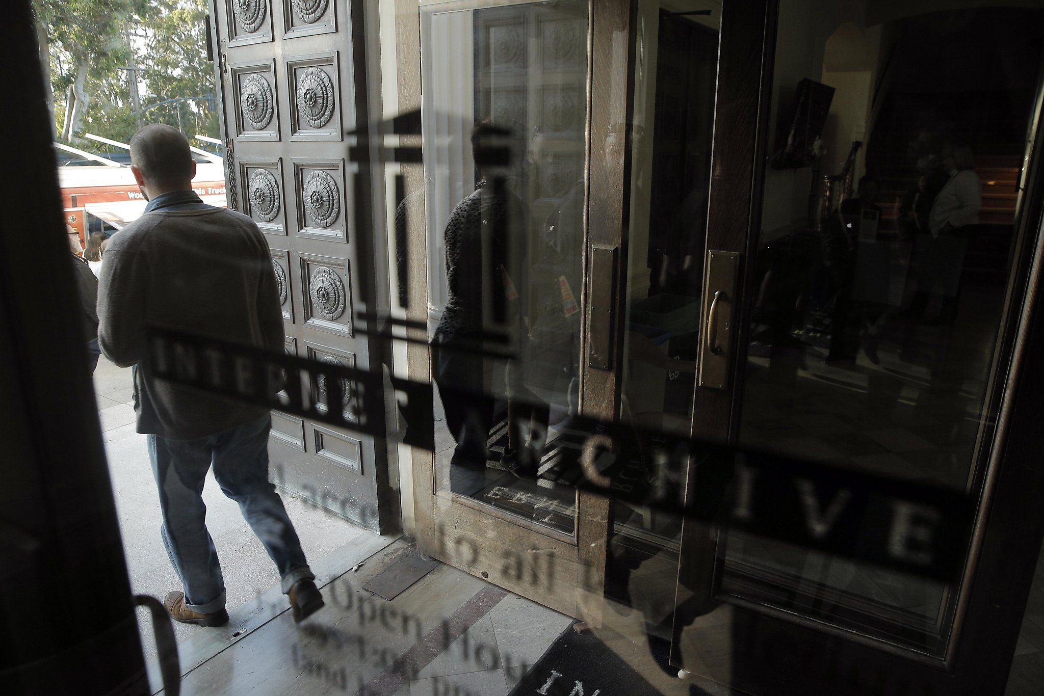 SF's Internet Archive gets donation of $1 million worth of bitcoin