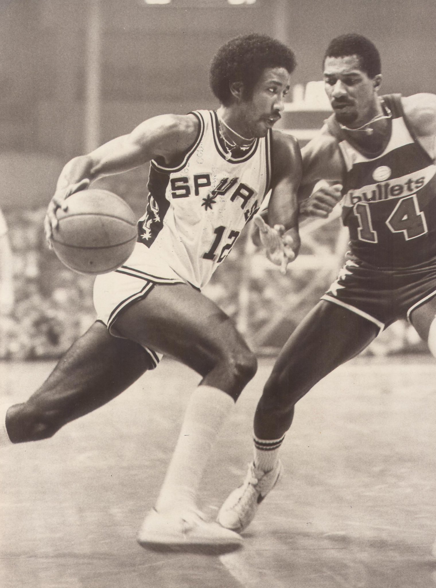 Gale recalls late Spurs' trainer as friend on, off court