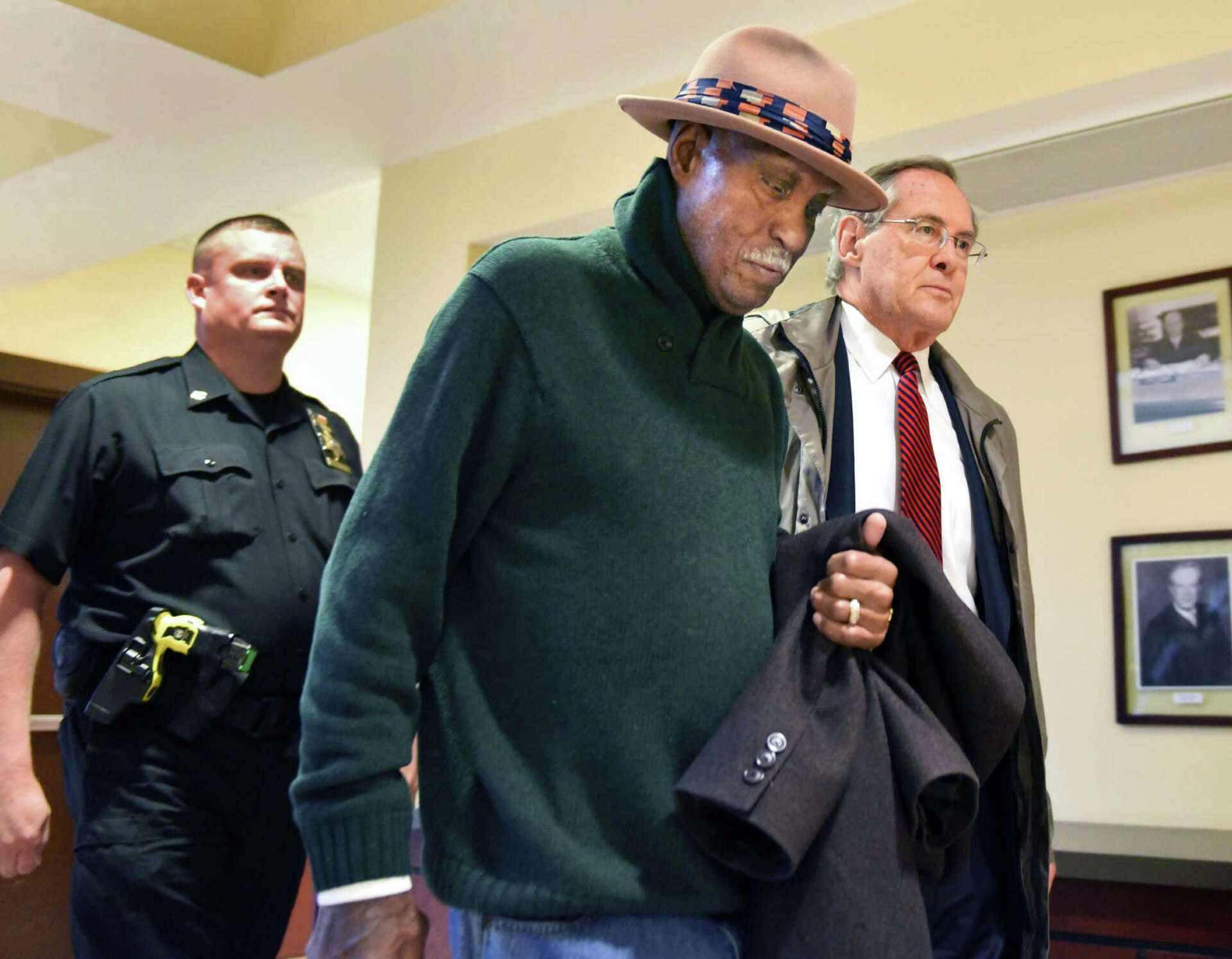 Albany pastor Edward Smart, wife charged with three felonies