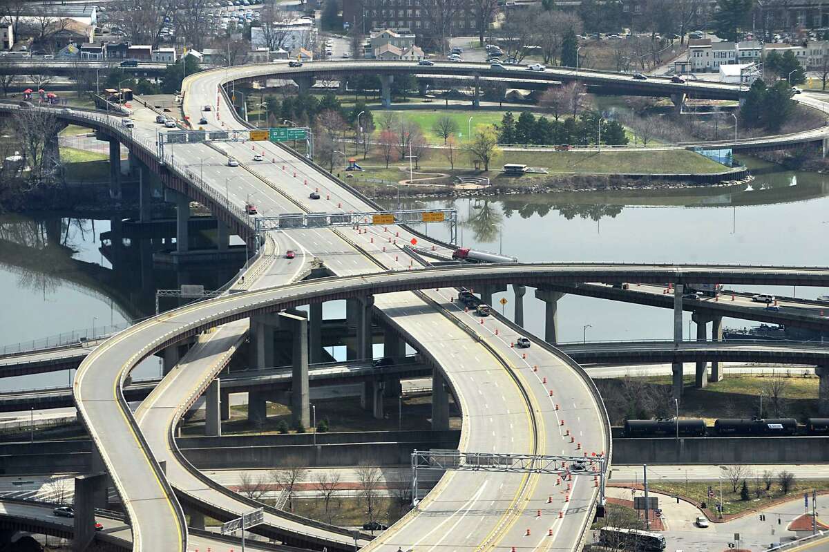 Dunn Memorial Bridge lanes reopen, DOT says