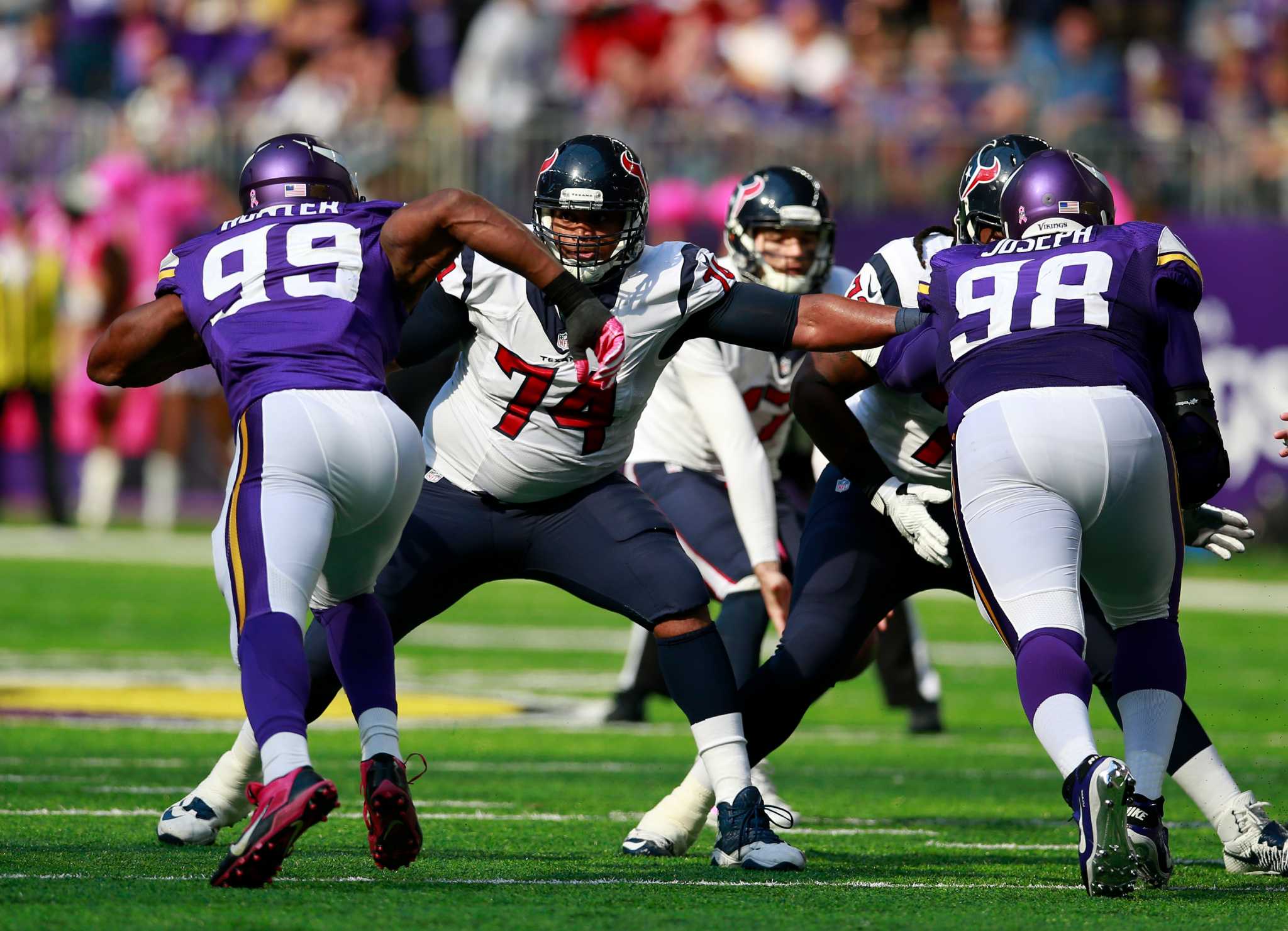 Texans report: Chris Clark fits the bill as fill-in tackle