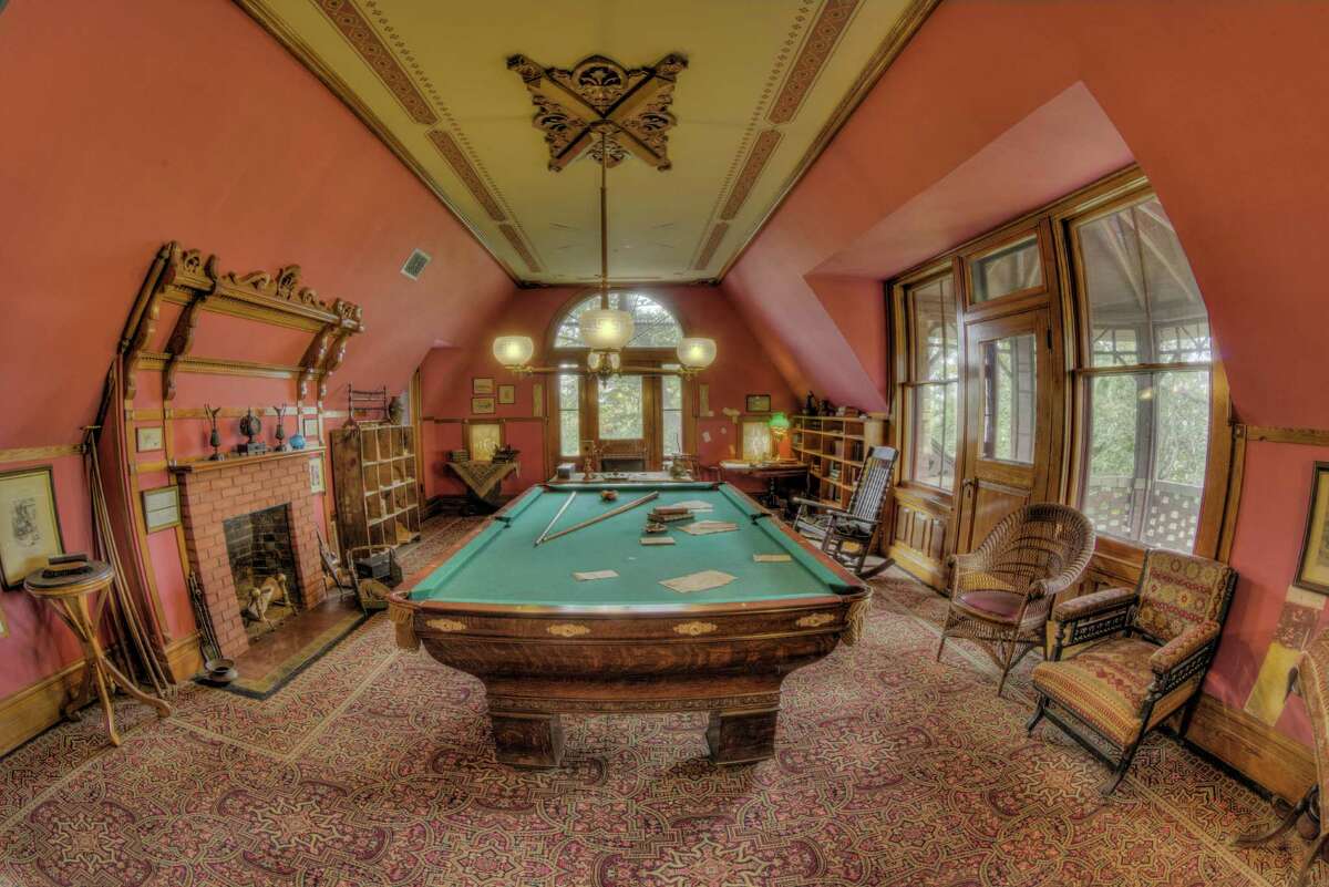 Mark Twain fan visits his Hartford mansion, finds it’s like communing ...