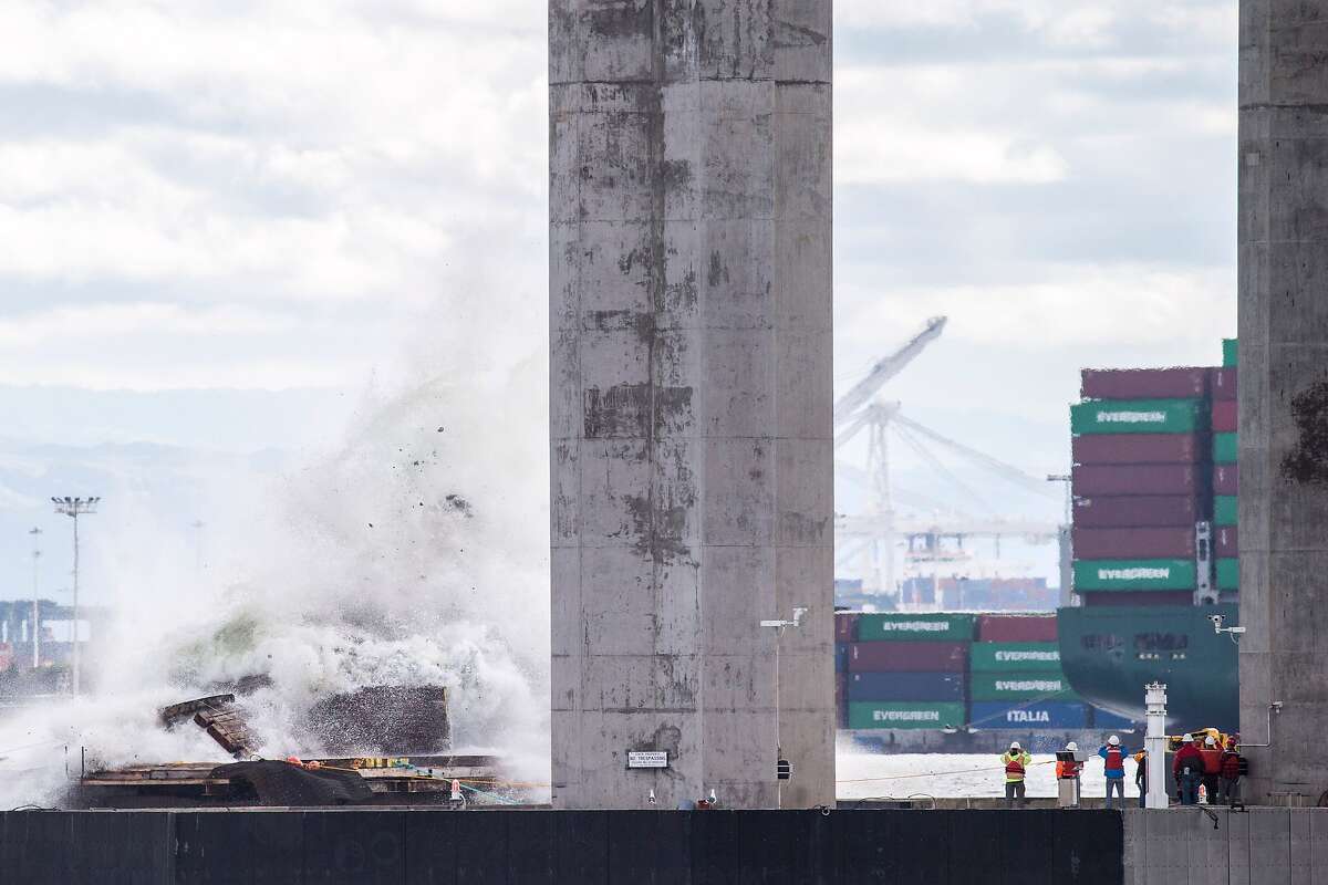 Demolition of old Bay Bridge to continue Saturday, traffic delays expected