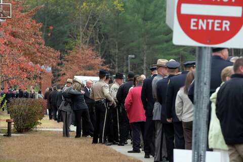 Hundreds unite to celebrate the life of Trooper Timothy Pratt