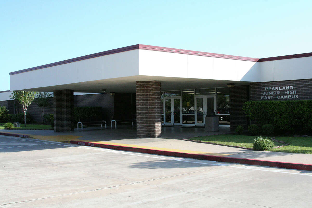 Group organizes against Pearland ISD bond